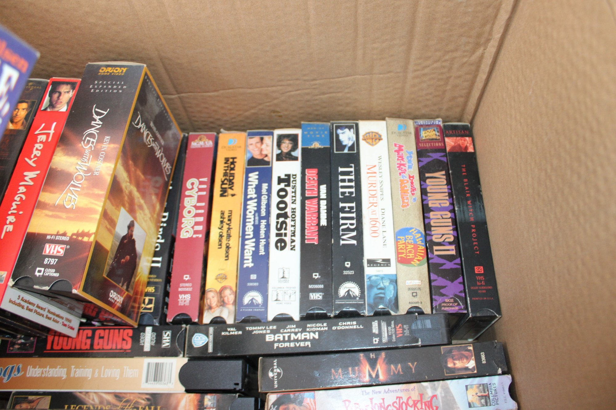 Assortment Of VHS MOVIE Tapes #16183 | Auctionninja.com