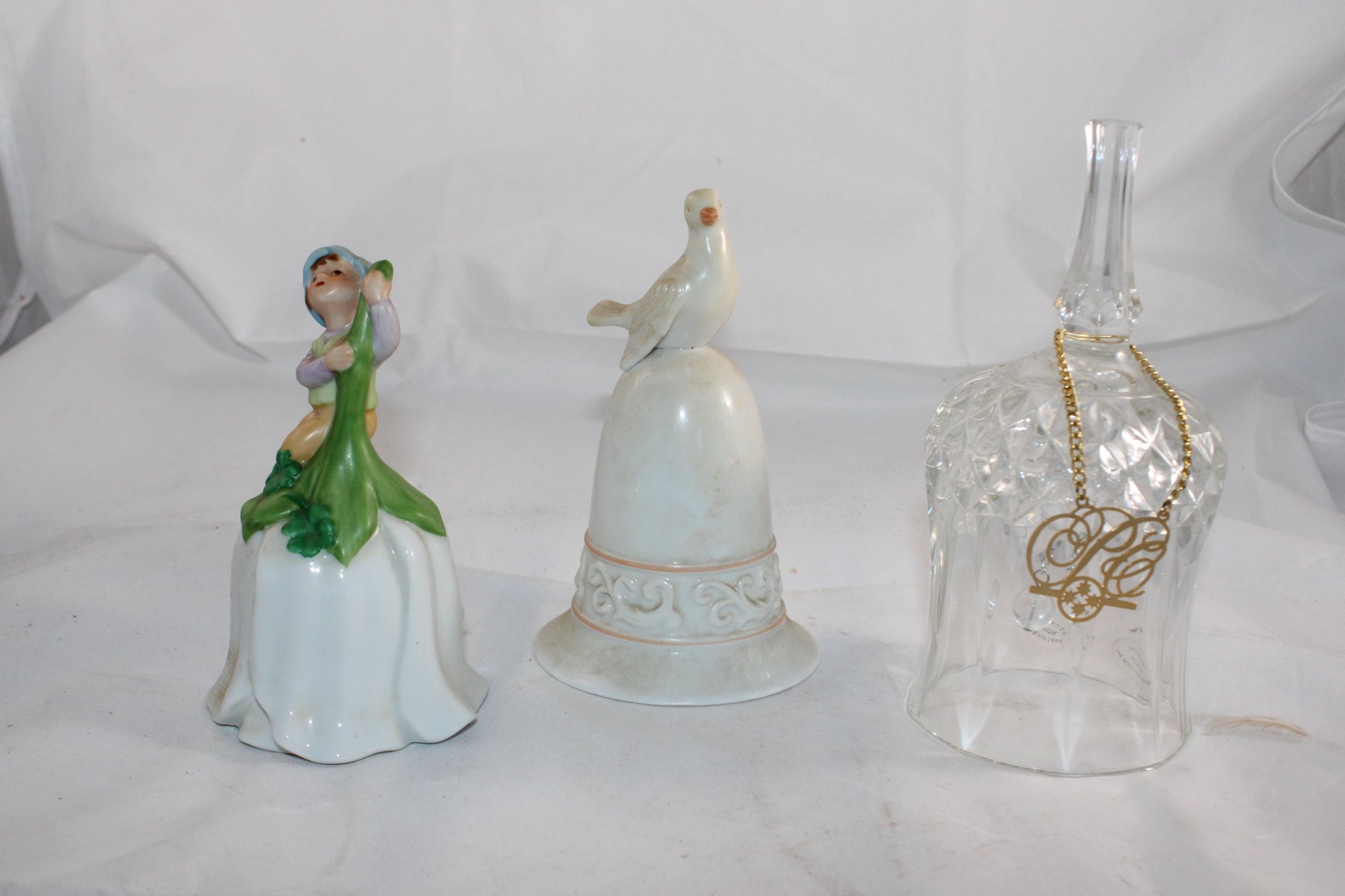 Collection Of Bells #5957 | Auctionninja.com