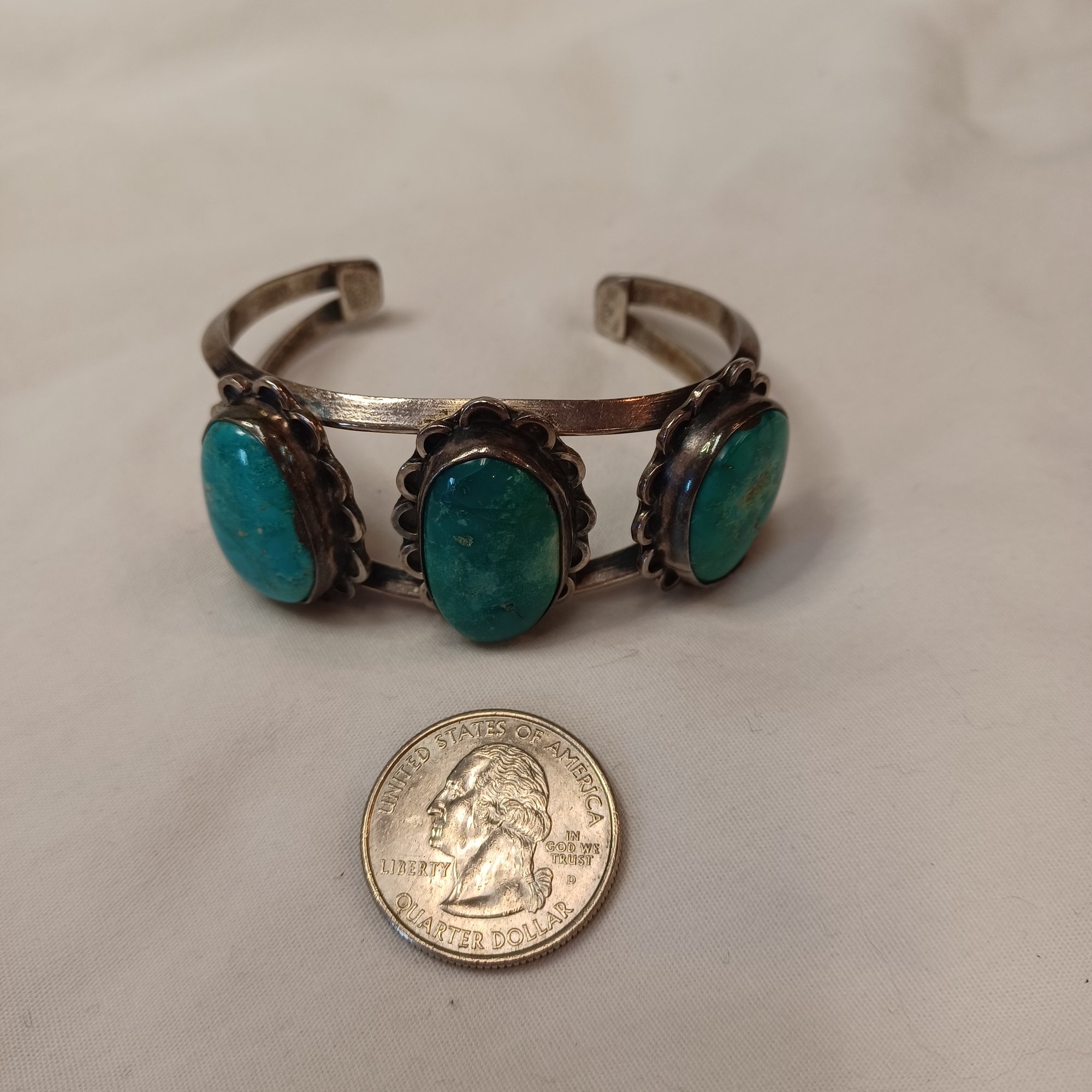 Sterling & Triple Turquoise Stone Cuff Bracelet #25930 | Auctionninja.com