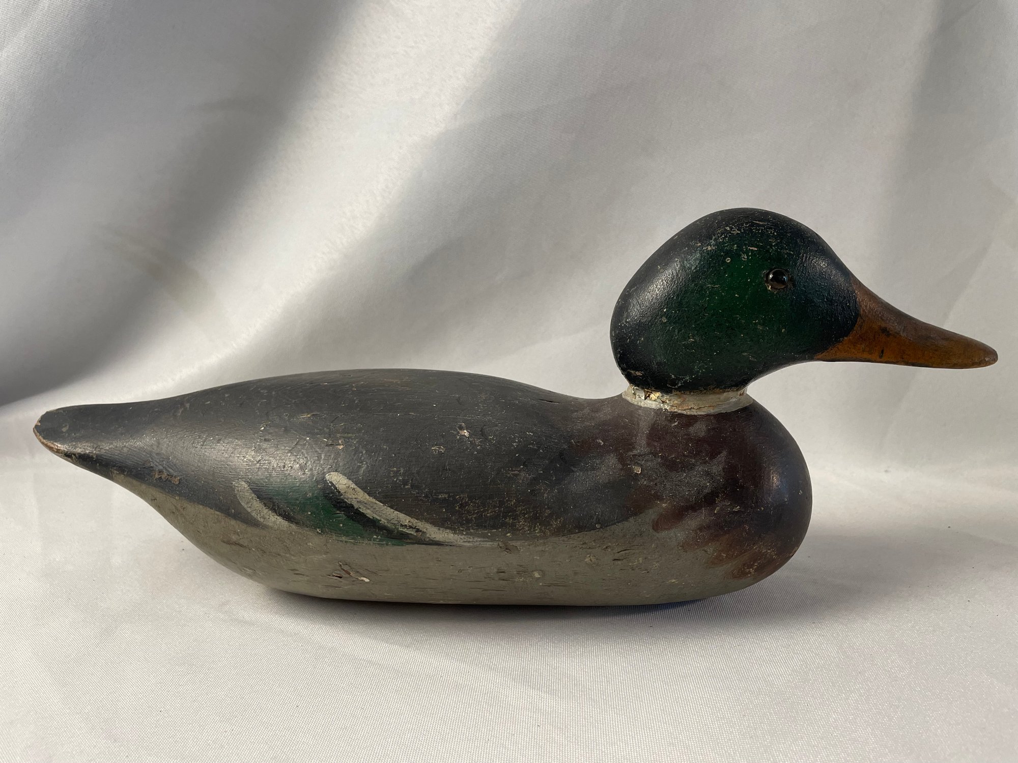 Decoy Ducks Hand Carved Hand Painted (L) #11024 | Auctionninja.com