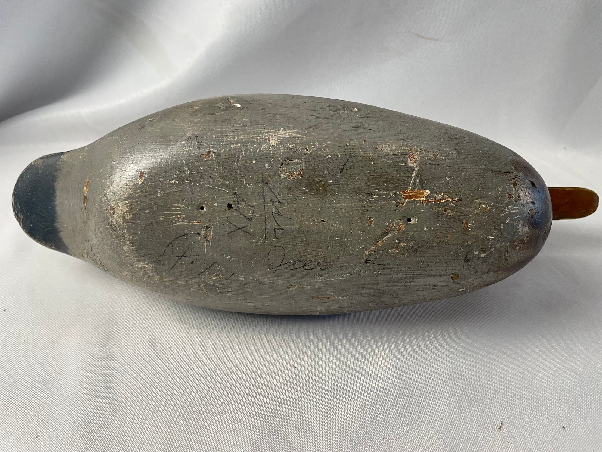 Decoy Ducks Hand Carved Hand Painted (L) #11024 | Auctionninja.com