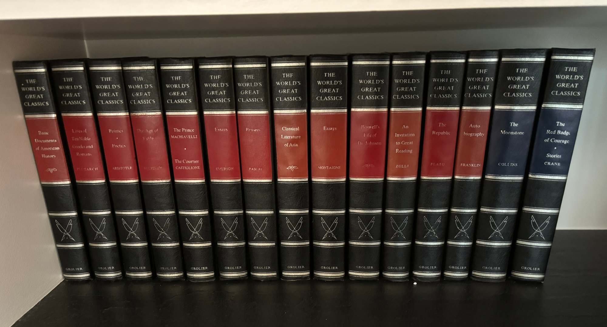 Grolier The Worlds Great Classics Book Set Of 15 #12595 | Auctionninja.com