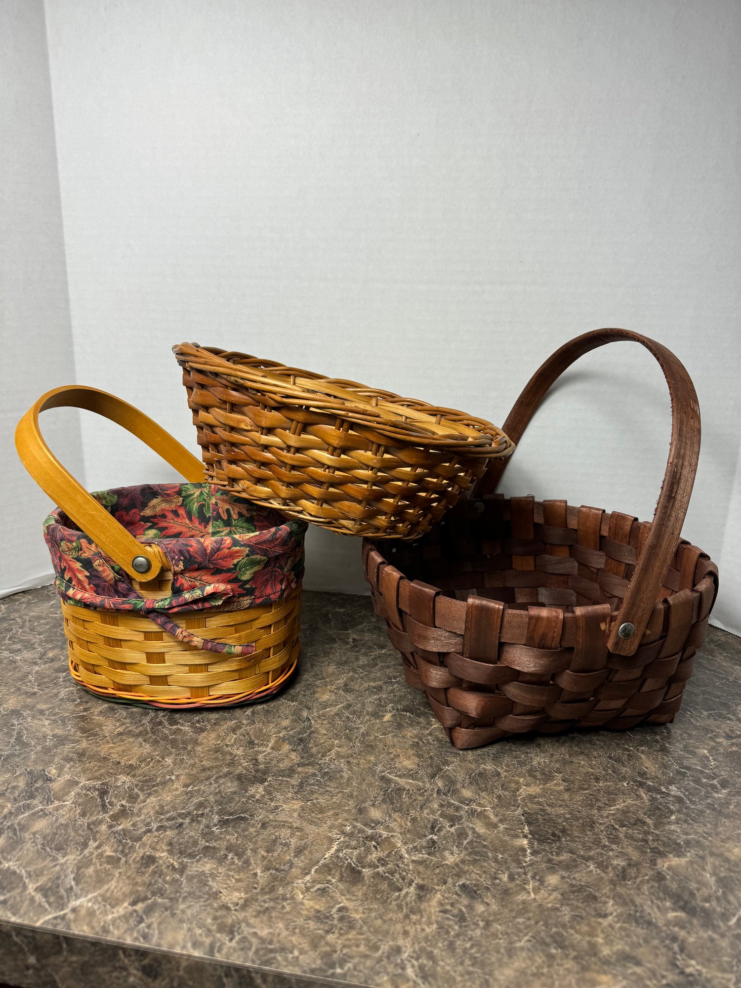 Fall Themed Woven Wicker Baskets 3pc #11371 | Auctionninja.com