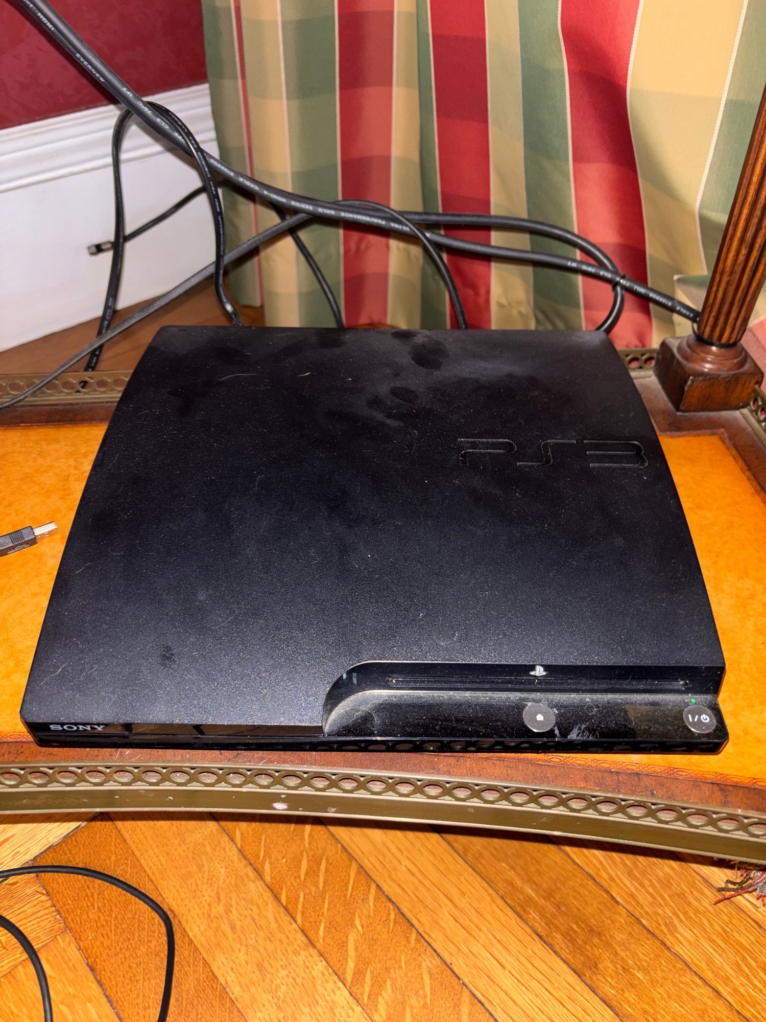 Play Station 3 With Two Controllers (LR) #49172 | Auctionninja.com