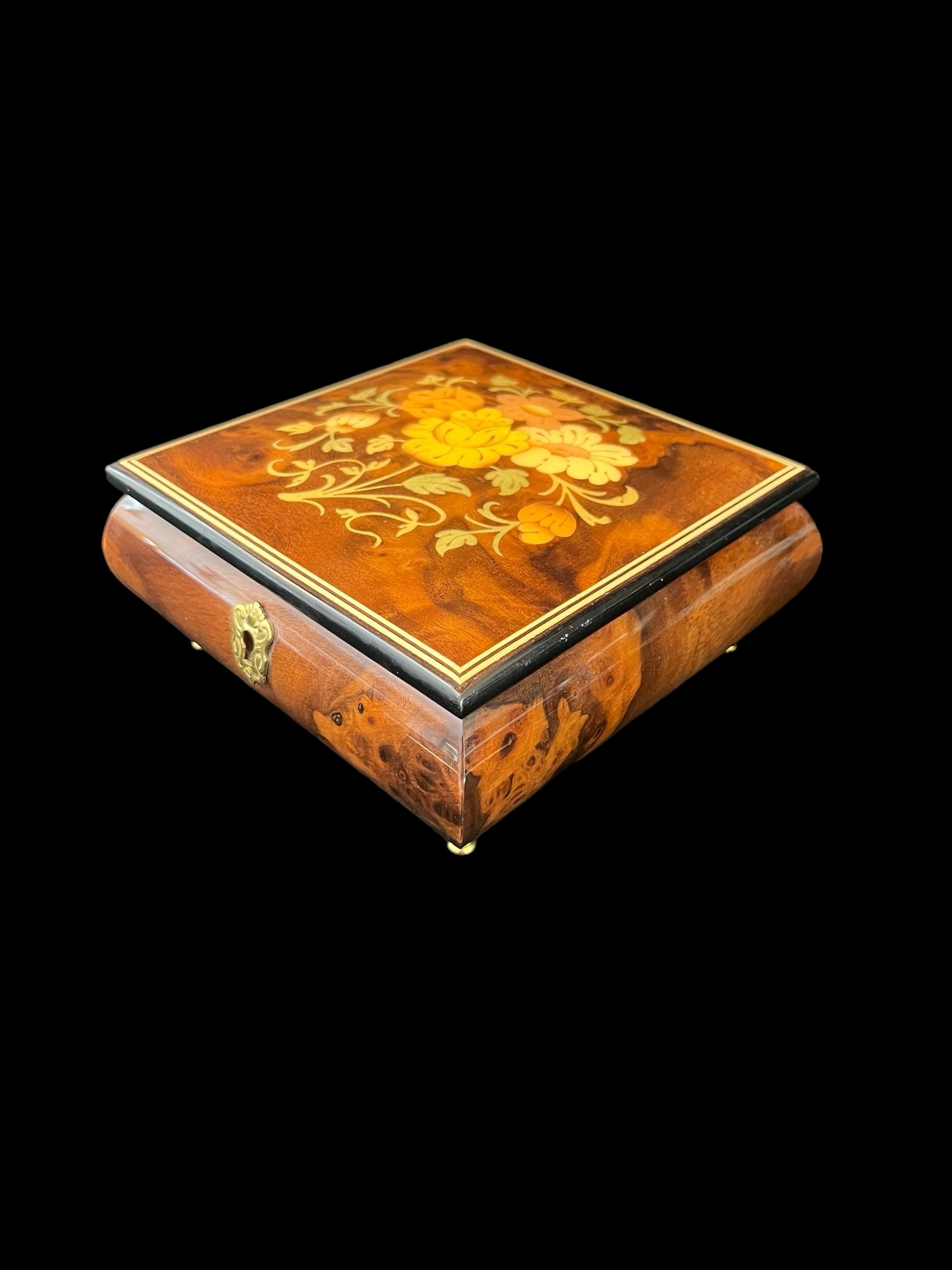 Reuge Music Box #9253 | Auctionninja.com