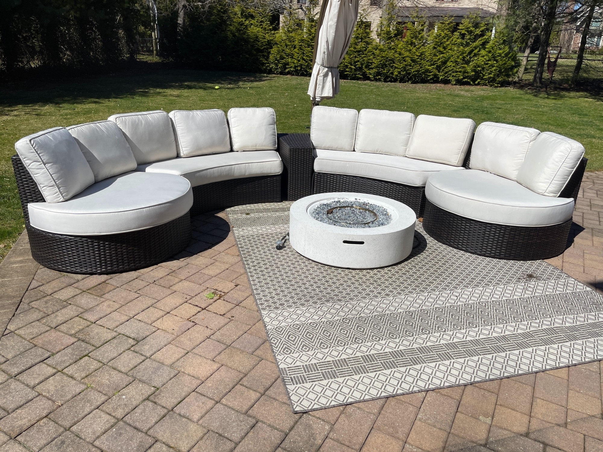 Fortunoff Backyard Wicker 5 Piece Sectional Sofa #156524 | Auctionninja.com