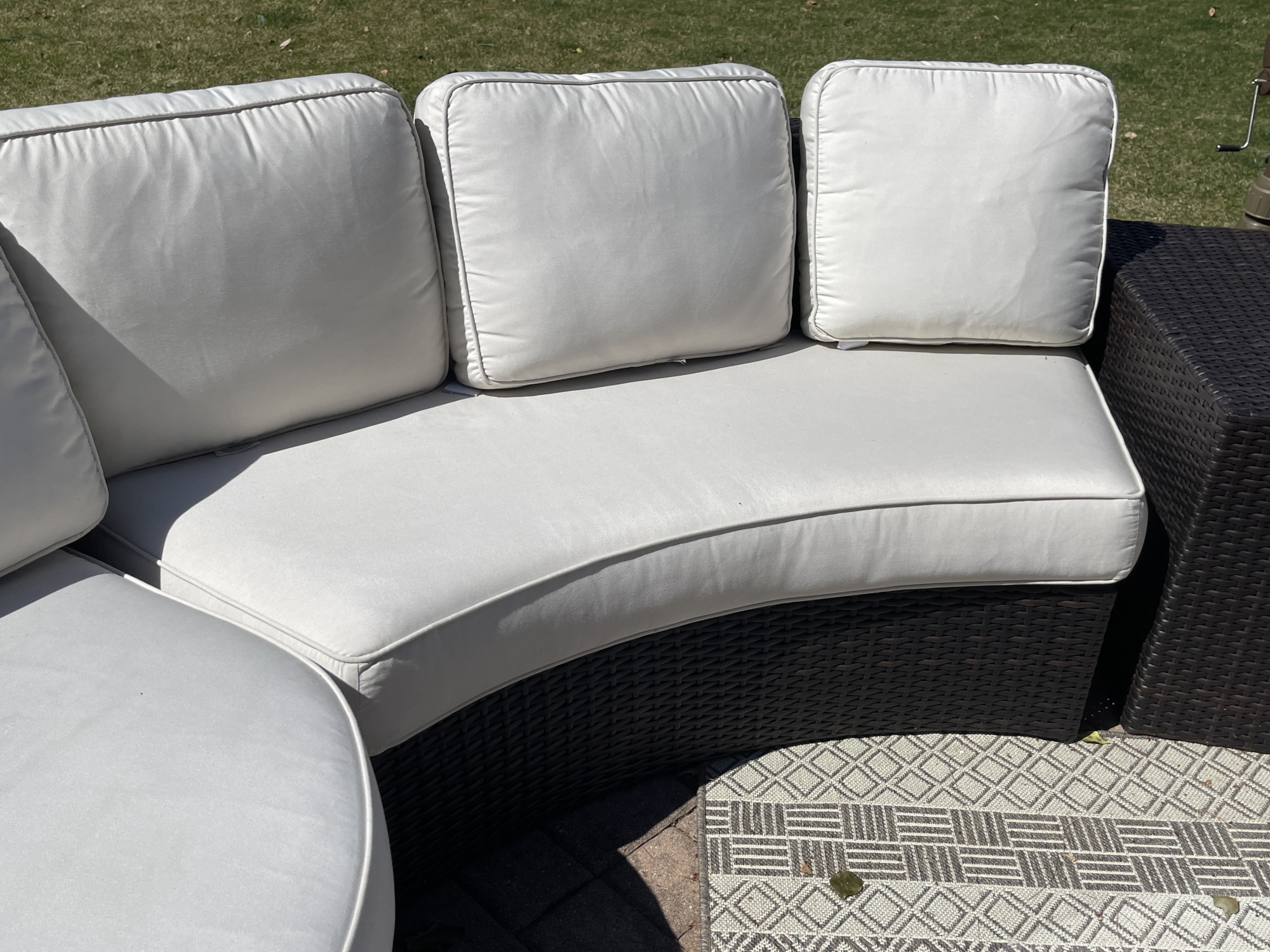 Fortunoff Backyard Wicker 5 Piece Sectional Sofa #156524 | Auctionninja.com