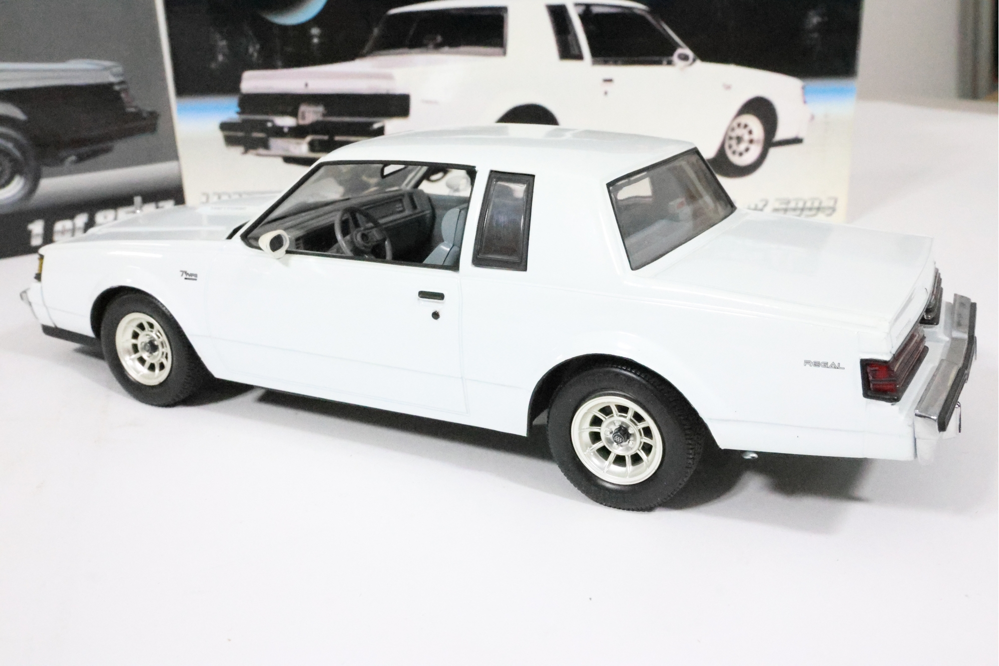 1986 Buick GNX & Regal T-Type 1:18 Scale Models By GMP #160309 ...