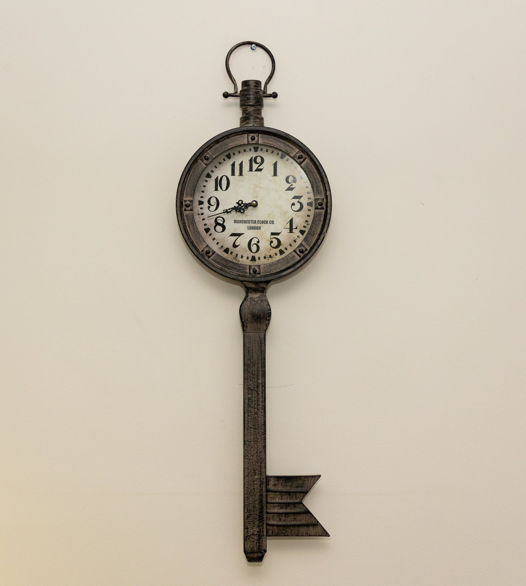Manchester Clock Co Key Clock #122782 | Auctionninja.com