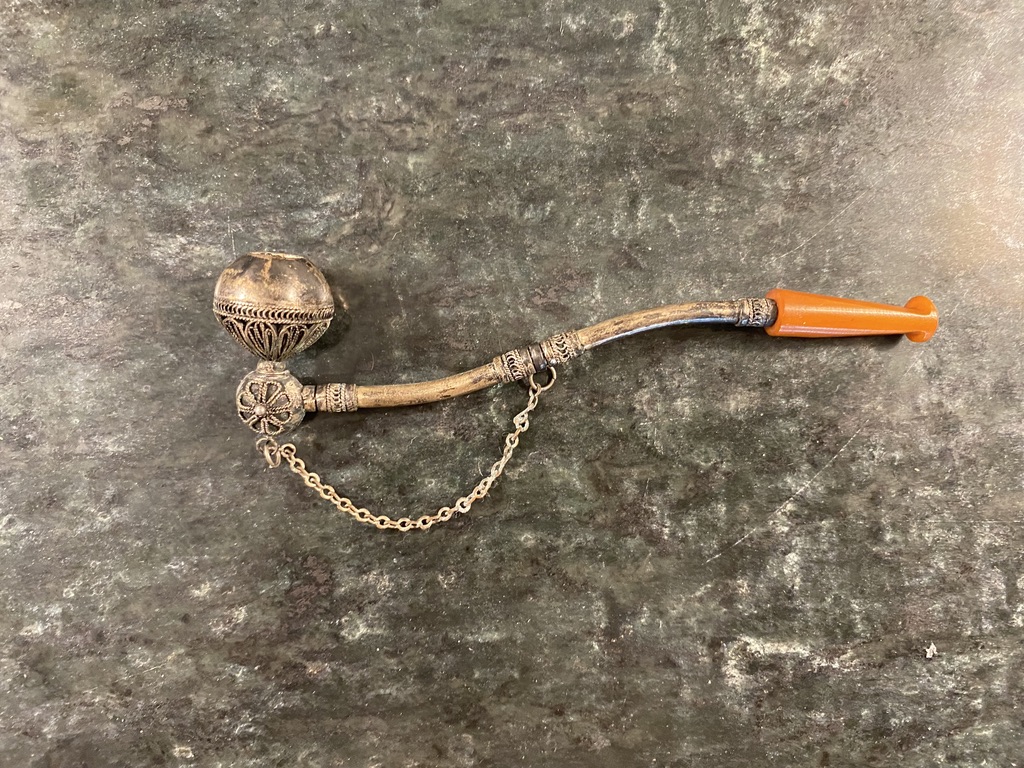 Vintage Silver Filigree (display) Pipe #111219 | Auctionninja.com