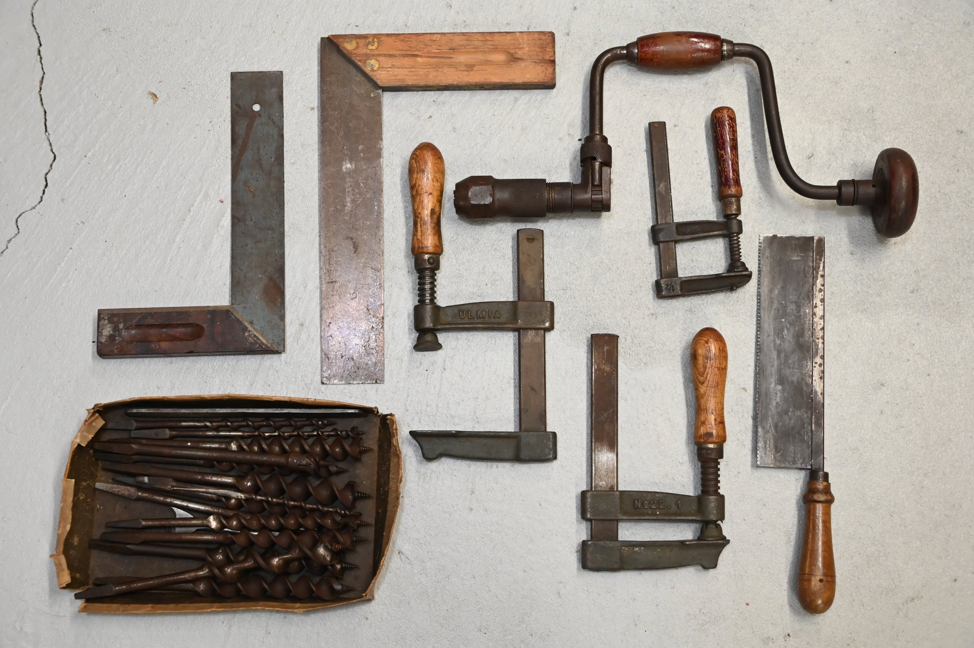 Antique Tool Set #146681 | Auctionninja.com