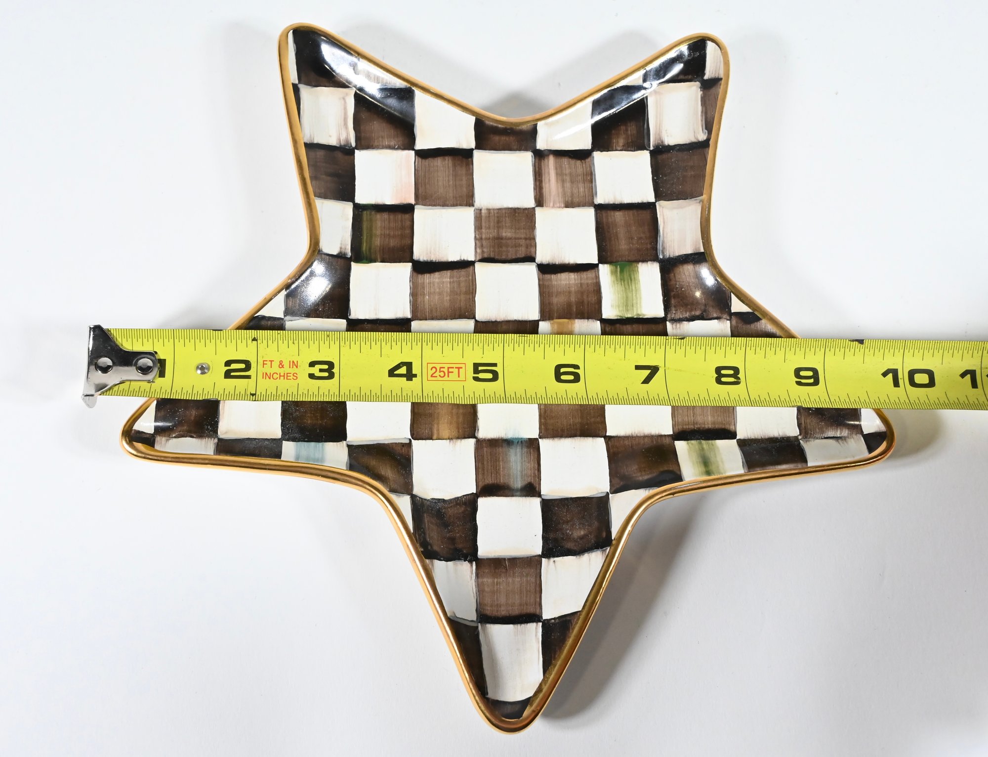 MacKenzie-Childs Courtly Check Star Plate #158228 | Auctionninja.com