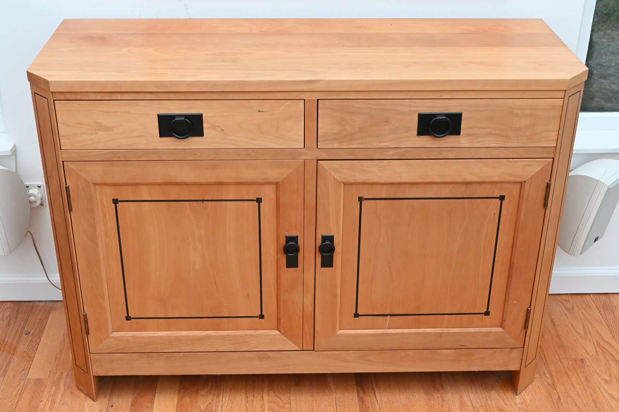 Stickley Solid Cherry Sideboard Cabinet #155324 | Auctionninja.com