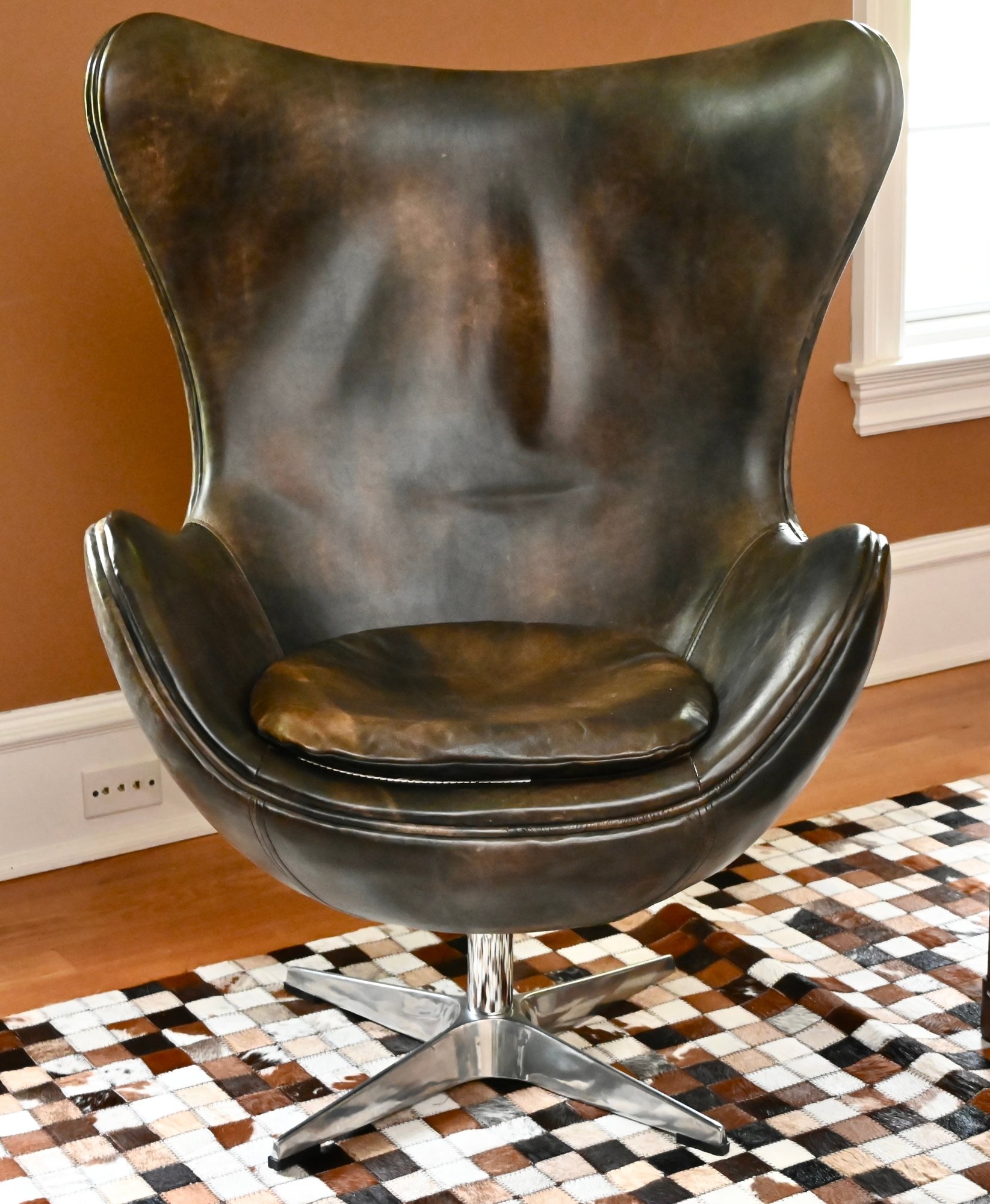 Restoration Hardware Aviator Egg Chair In Distressed Leather #158924 ...