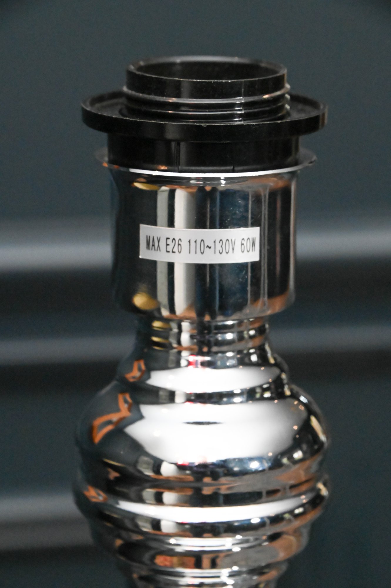 Hayden Silver Slim Glass Table Lamp #171637 | Auctionninja.com
