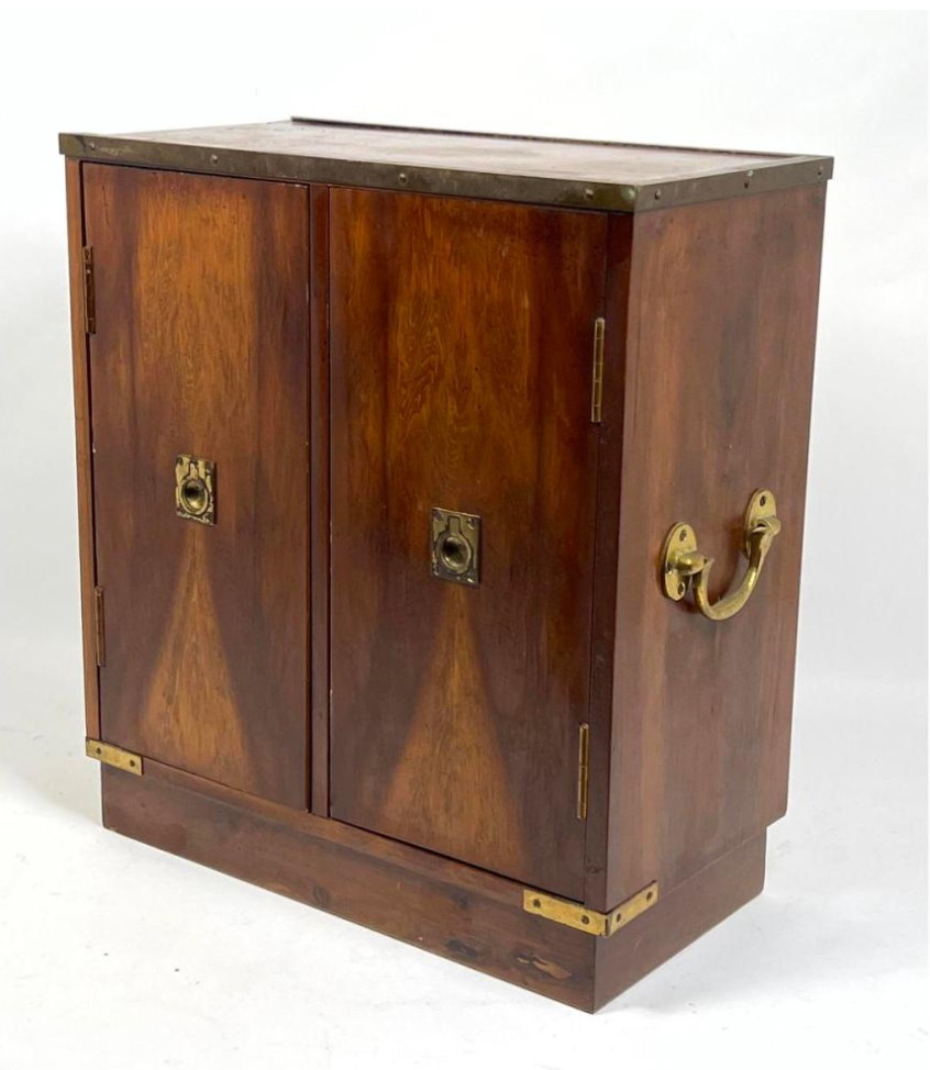 Abbycraft 2 Door Tabletop Campaign Cabinet With Solid Brass Accents ...