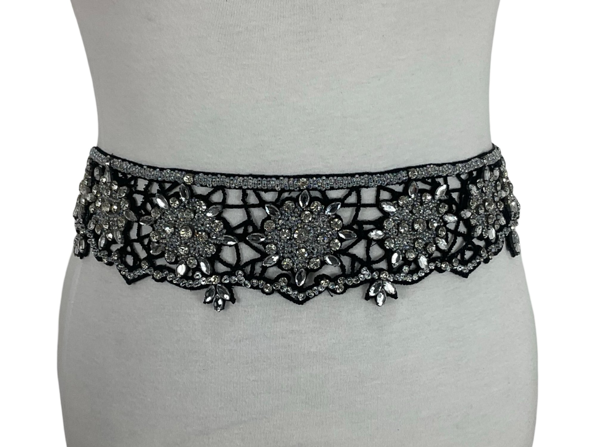 Beautiful Rhinestones Belt #152852 | Auctionninja.com