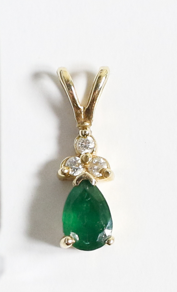 Delicate Emerald Teardrop With Trio Of Diamonds #142392 | Auctionninja.com