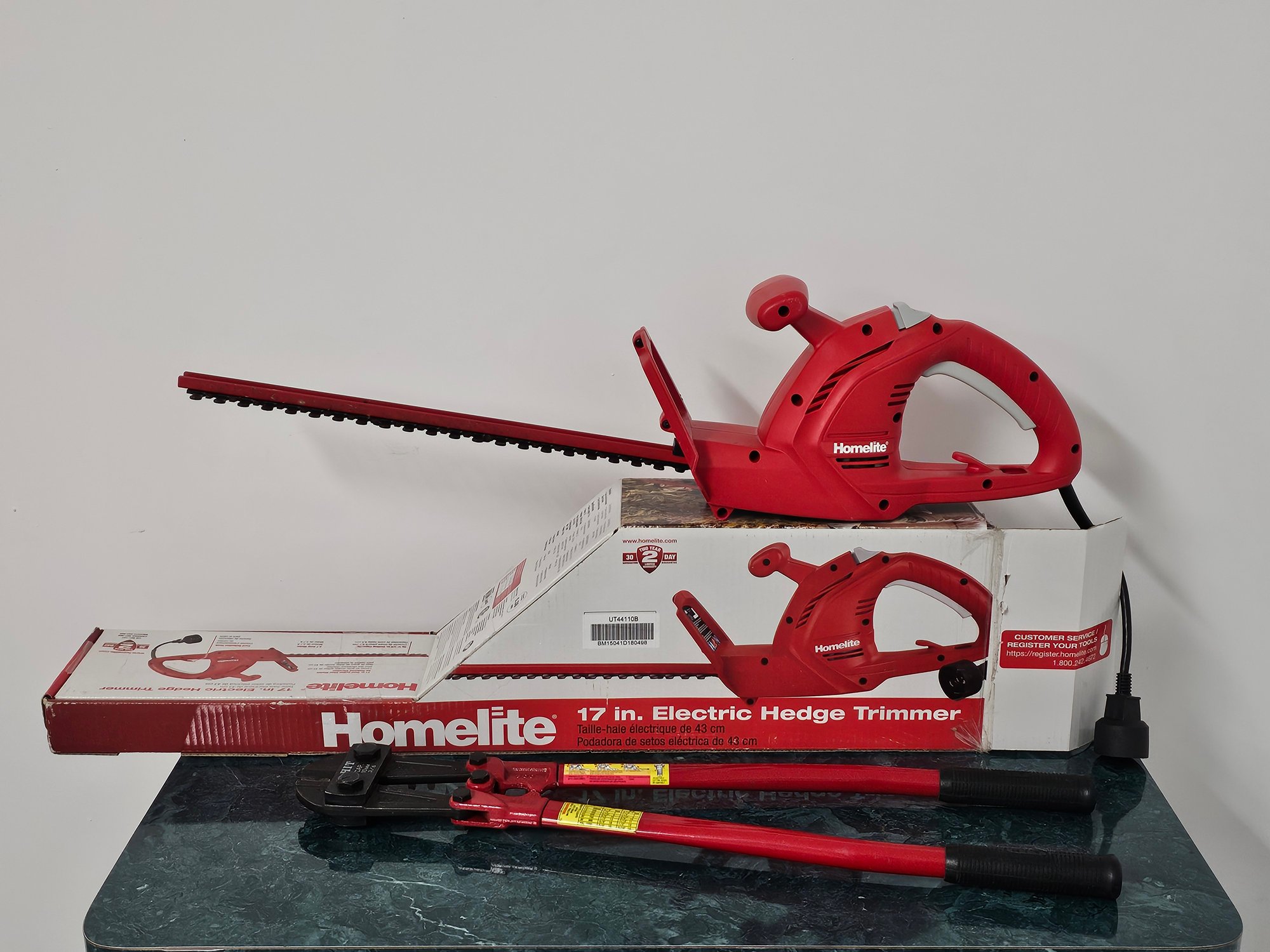 Homelite 17" Electric Hedge Trimmer And Hit Tool #188 #16110 ...