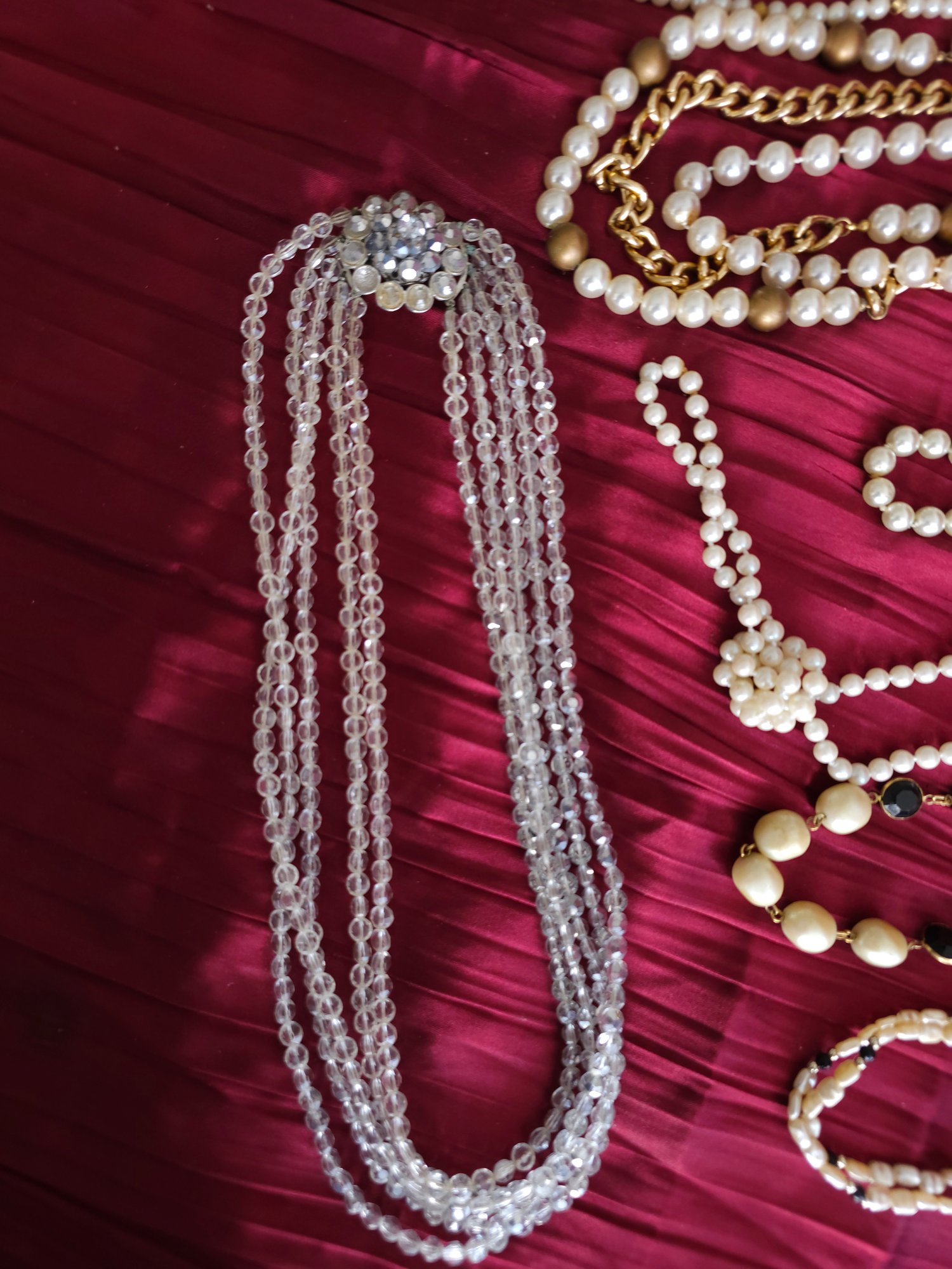 Large Lot Of Stunning Vintage Art Deco Faux Pearl And Crystal Necklaces ...
