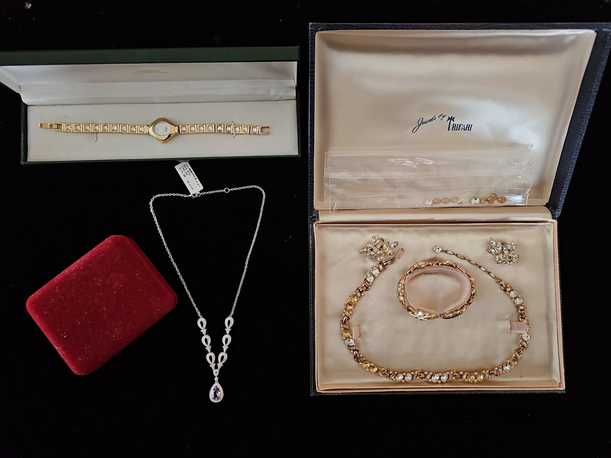 1950s Trifari Parure In Original Box Rhinestone Necklace, Bracelet And ...