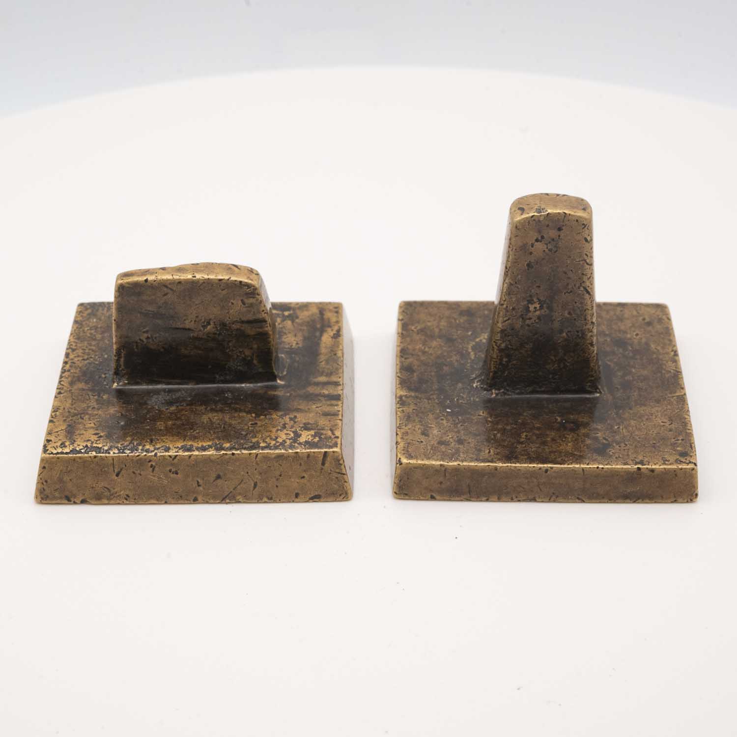 Lot Of 2 Old Chinese Carved Bronze Stamps #24333 | Auctionninja.com