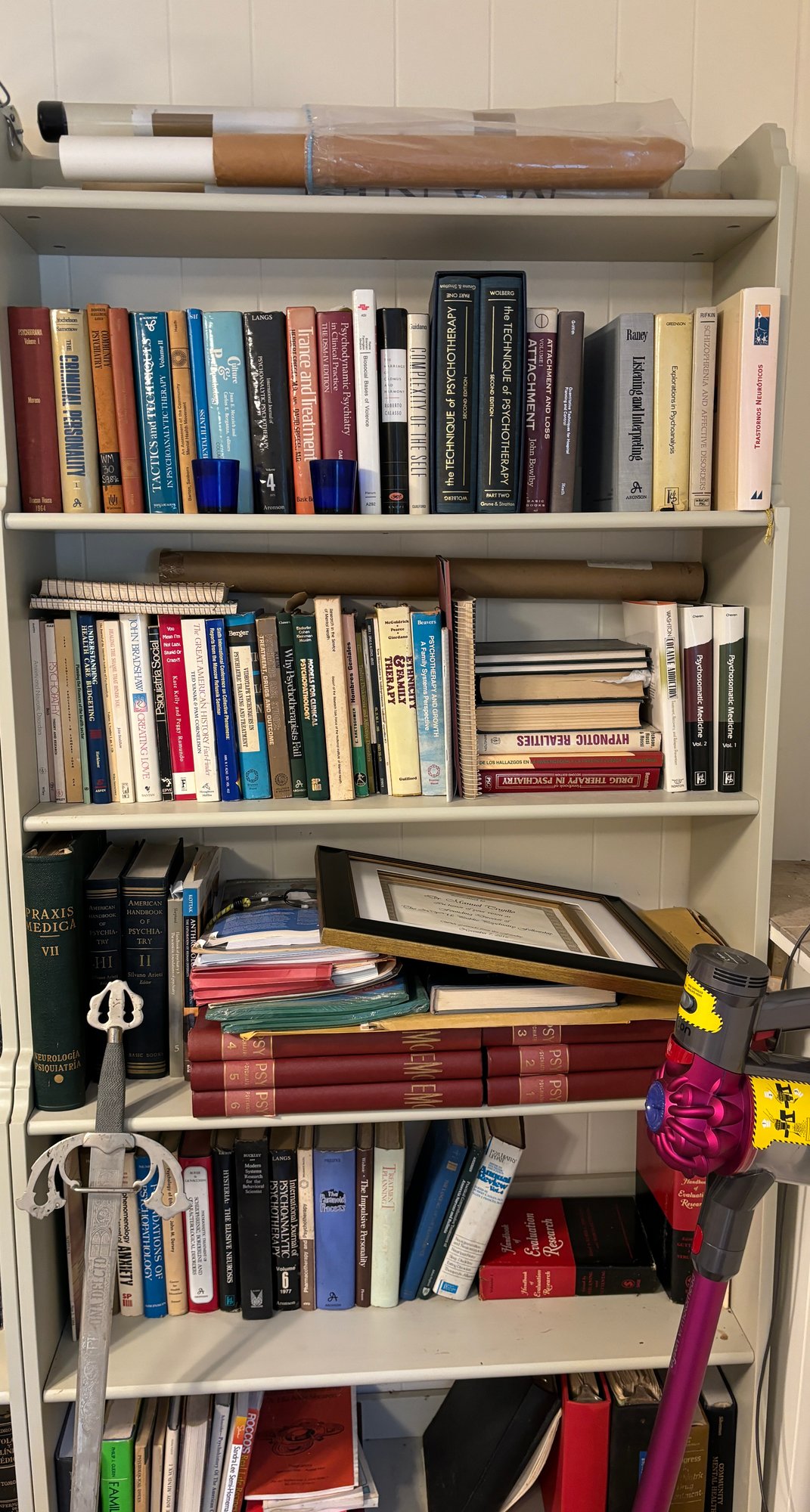 White Wood Bookcase #3 #2767 | Auctionninja.com