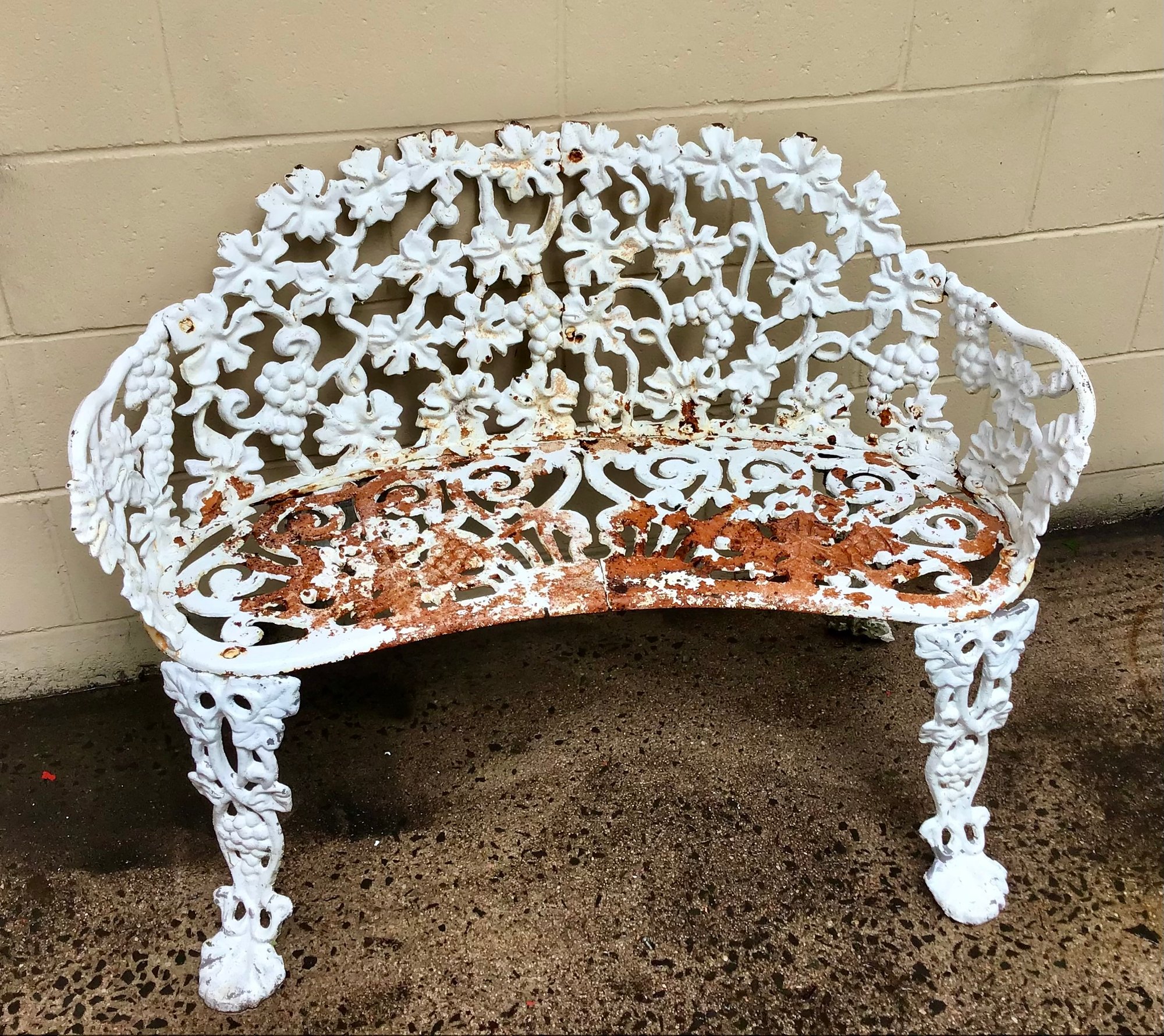 Metal Garden Bench For Repair & Restoration #20302 | Auctionninja.com