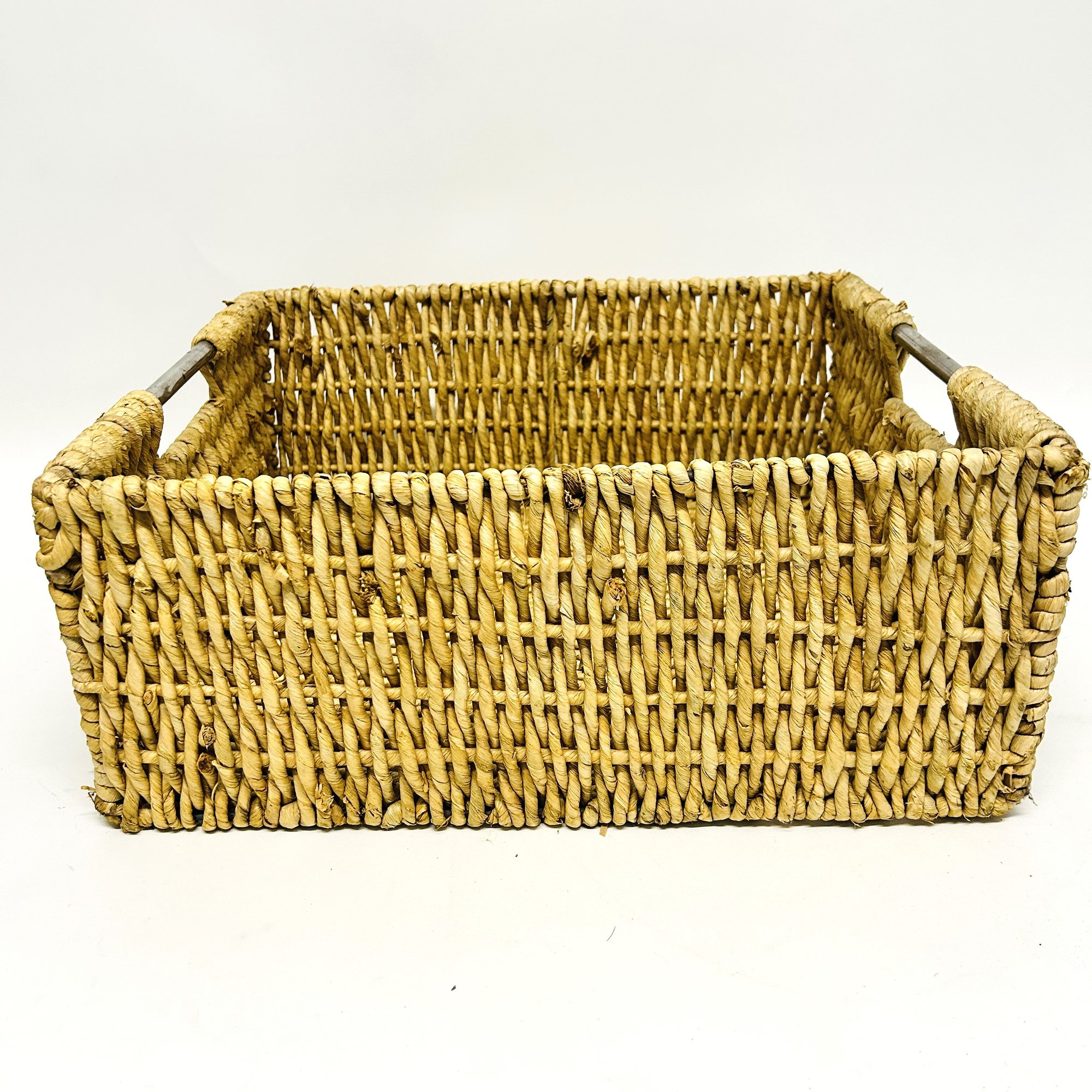 Woven Storage Basket With Metal Frame #20377 | Auctionninja.com