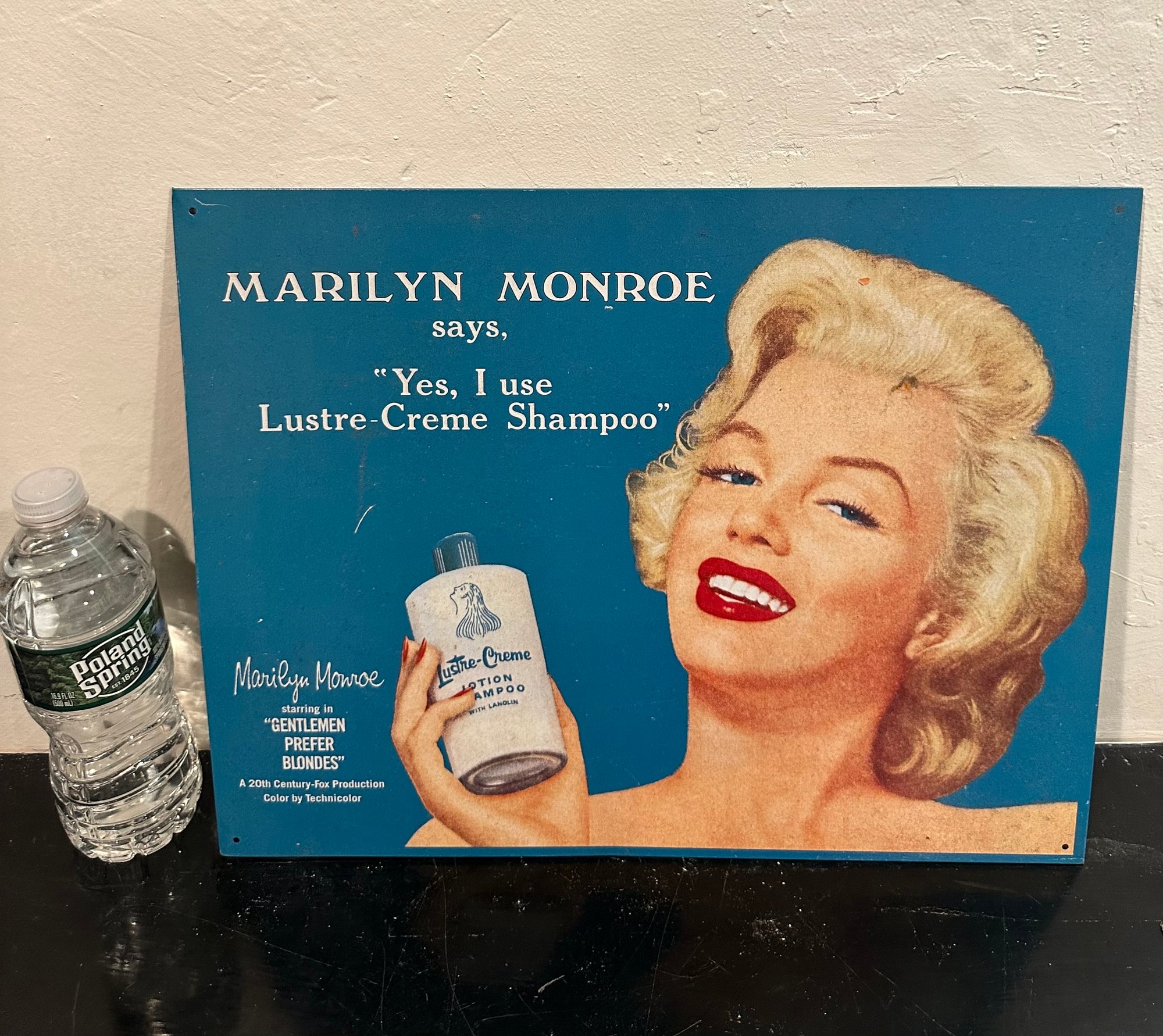 Marilyn Monroe Sign #31128 | Auctionninja.com