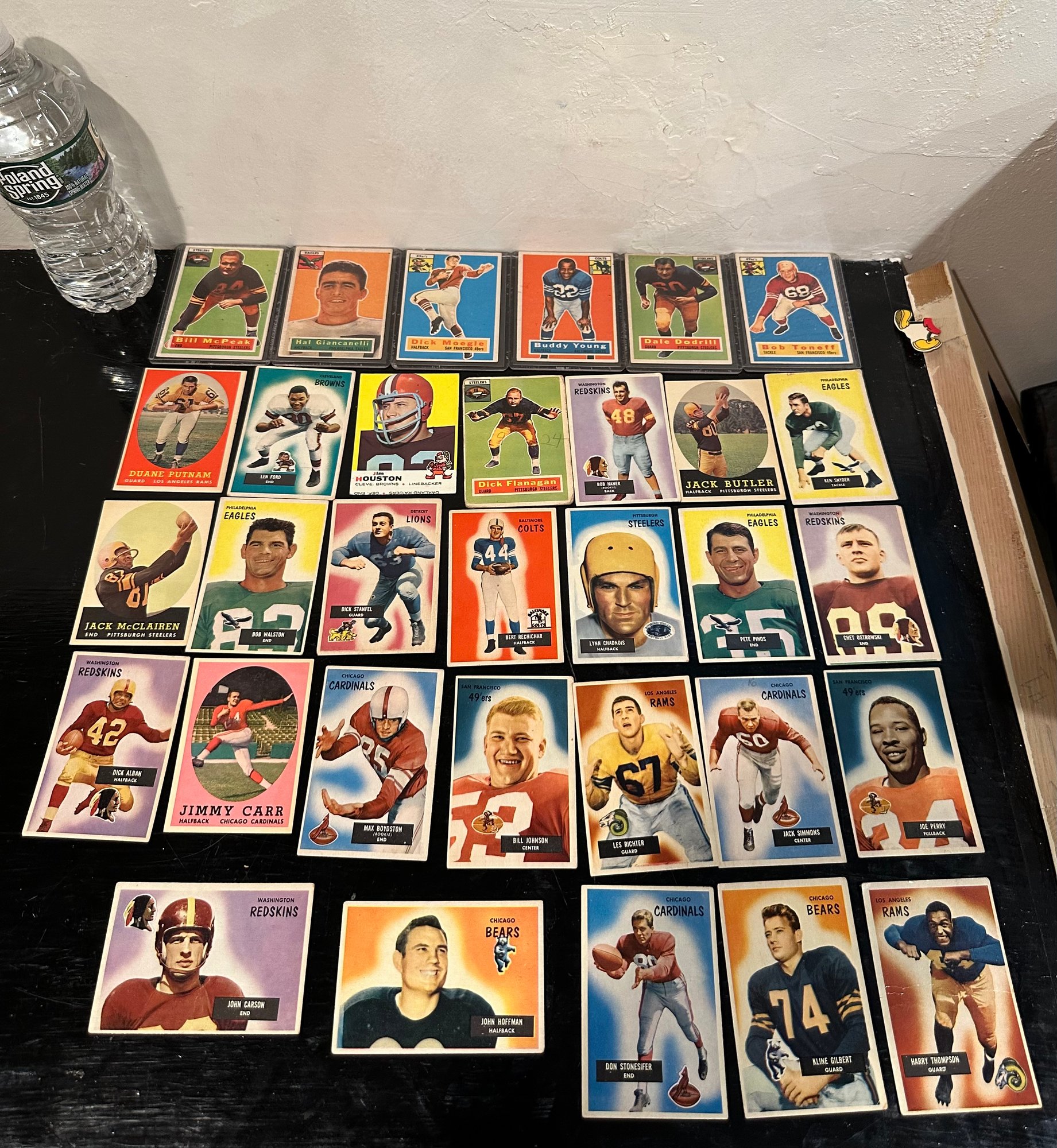 Assorted Lot Of 1950s NFL Trading Cards #31180 | Auctionninja.com