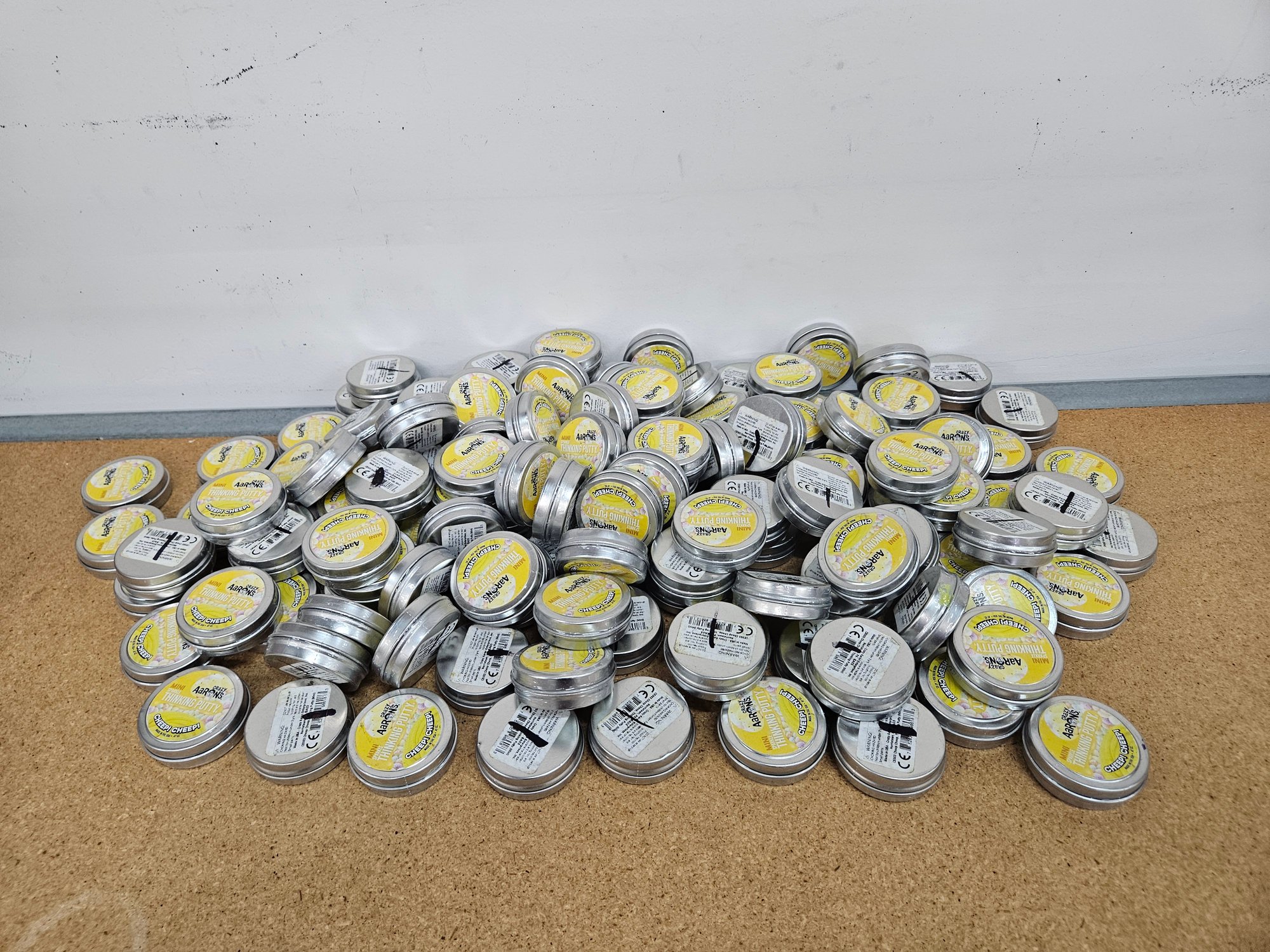 Huge Lot Of CRAZY AARON'S Mini Sparkle Thinking Putty - New #195377 ...