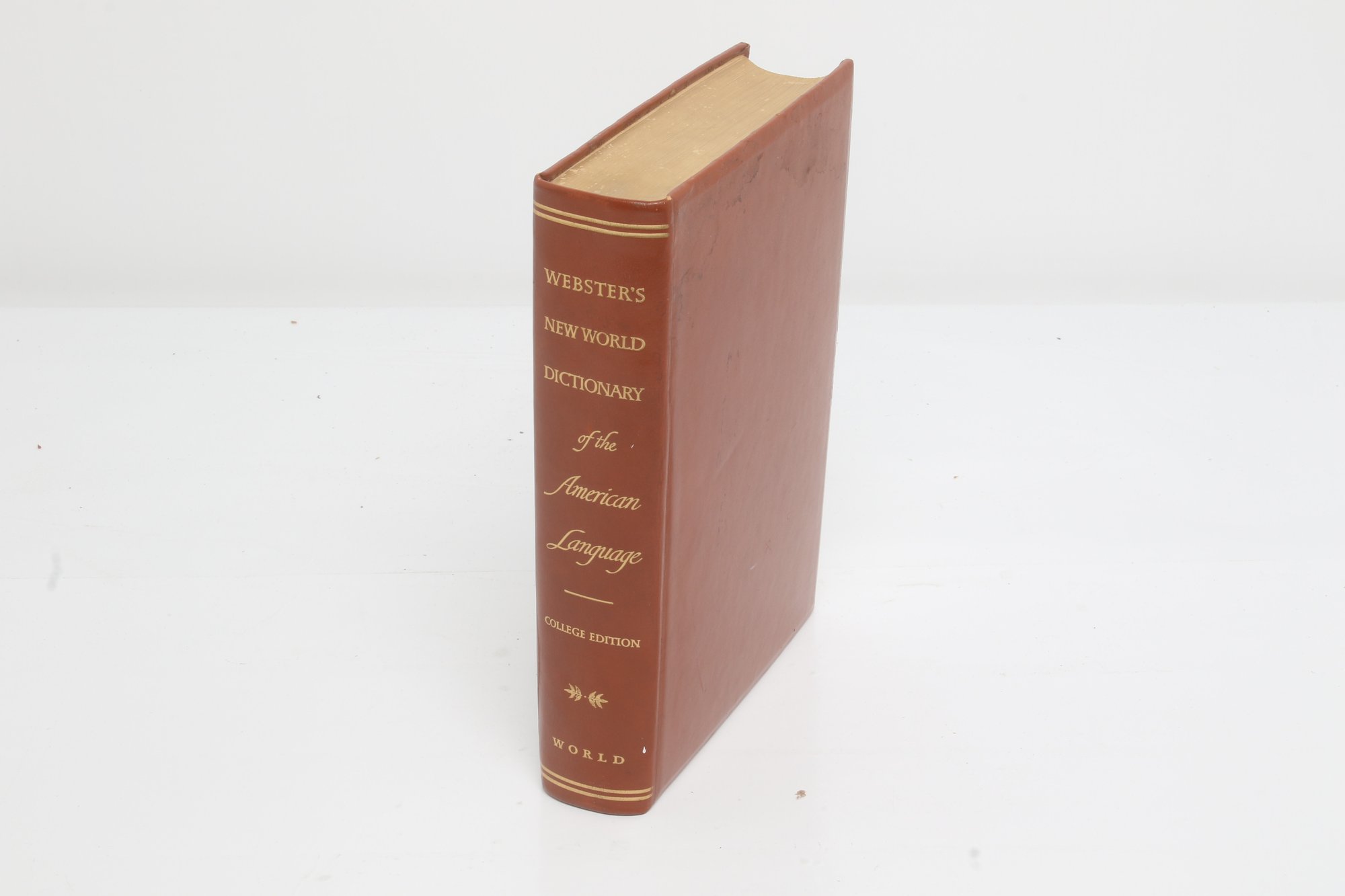 Deluxe Leather Bound Edition Of College Edition: Webster's New World ...
