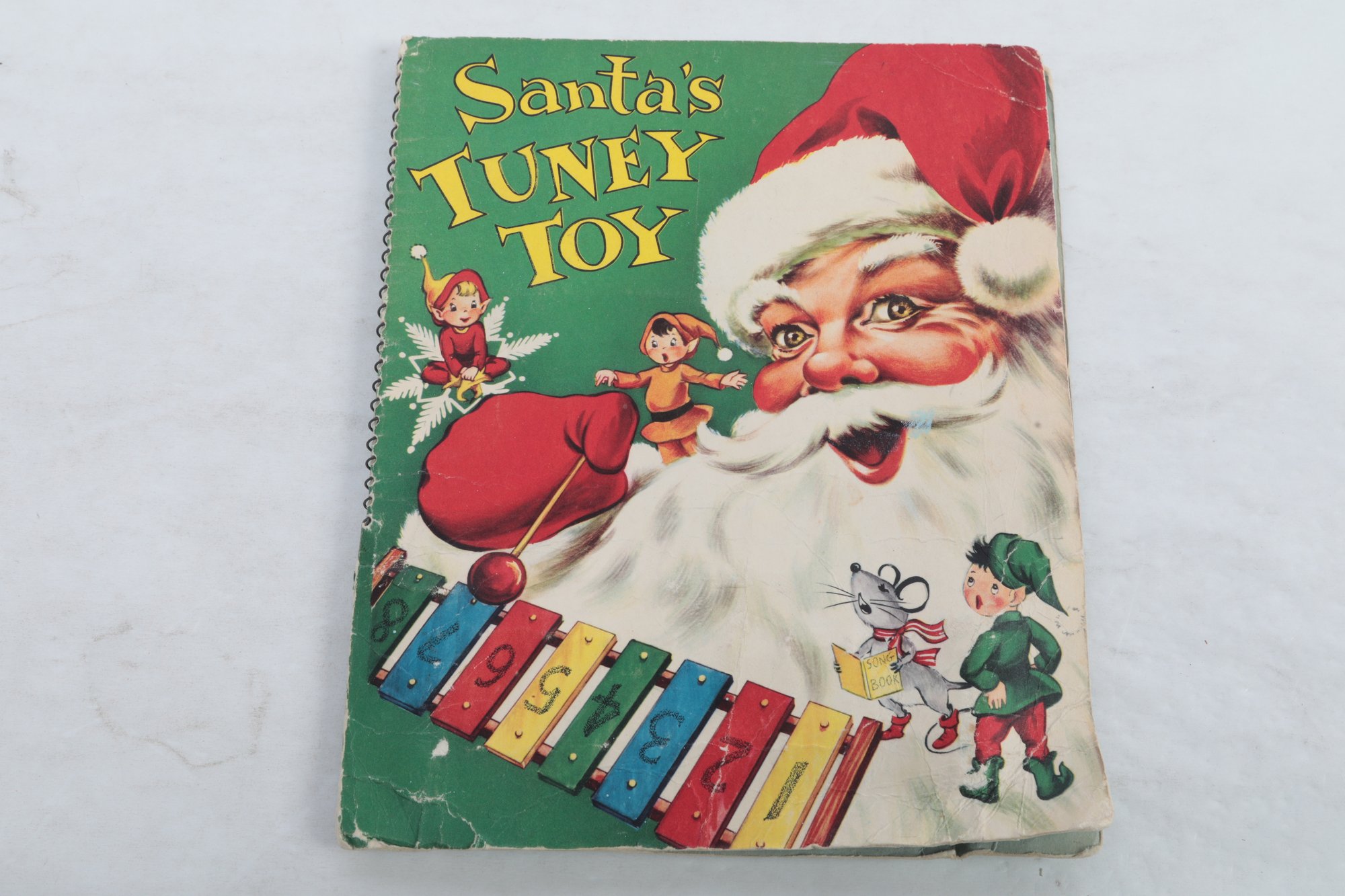 COPYR. 1956 SANTA'S TUNEY TOY BOOK , BY THE POLYGRAPHIC CO. OF AMERICA ...