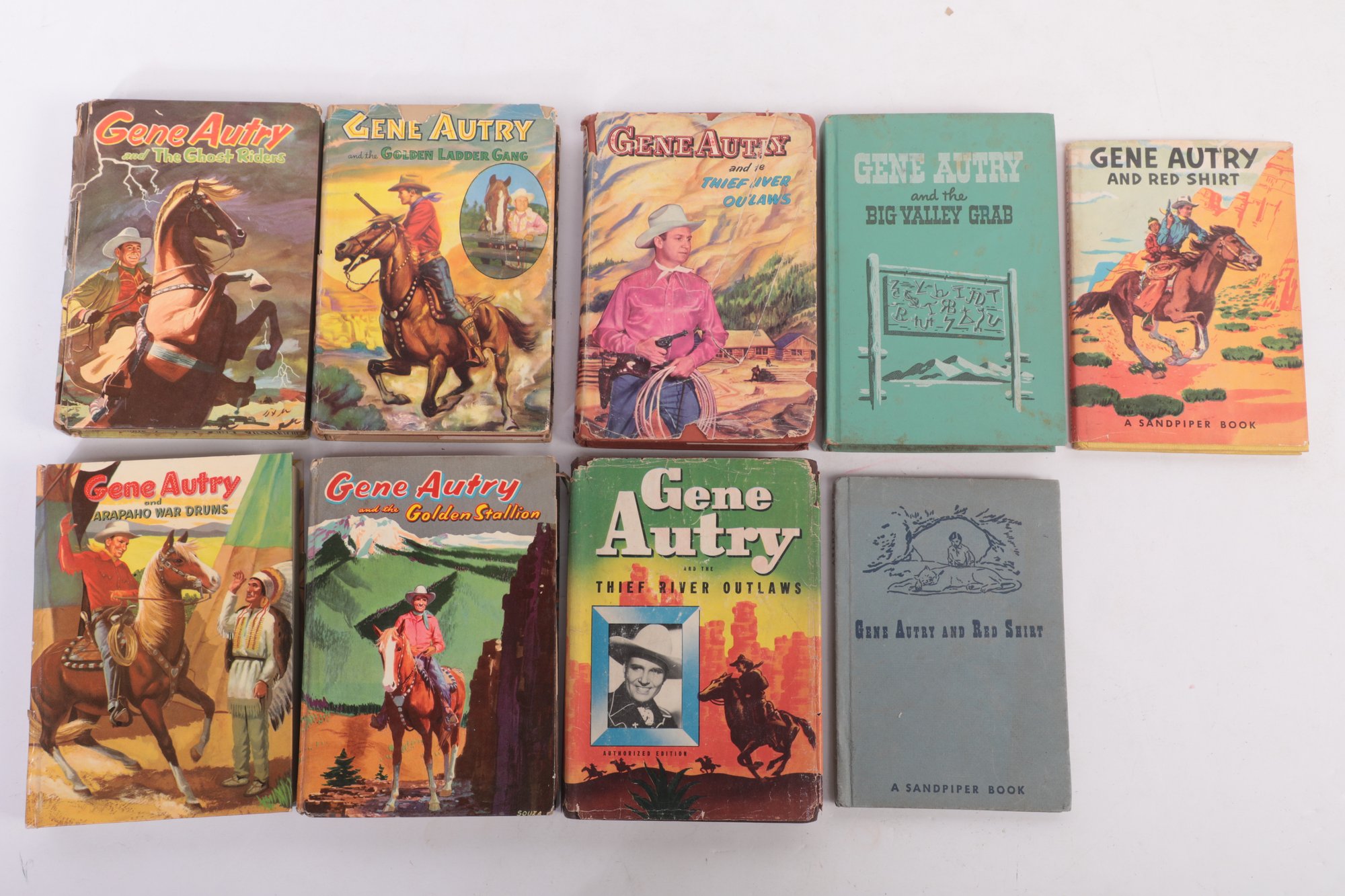 Grouping Of Vintage Gene Autry Books #163029 | Auctionninja.com