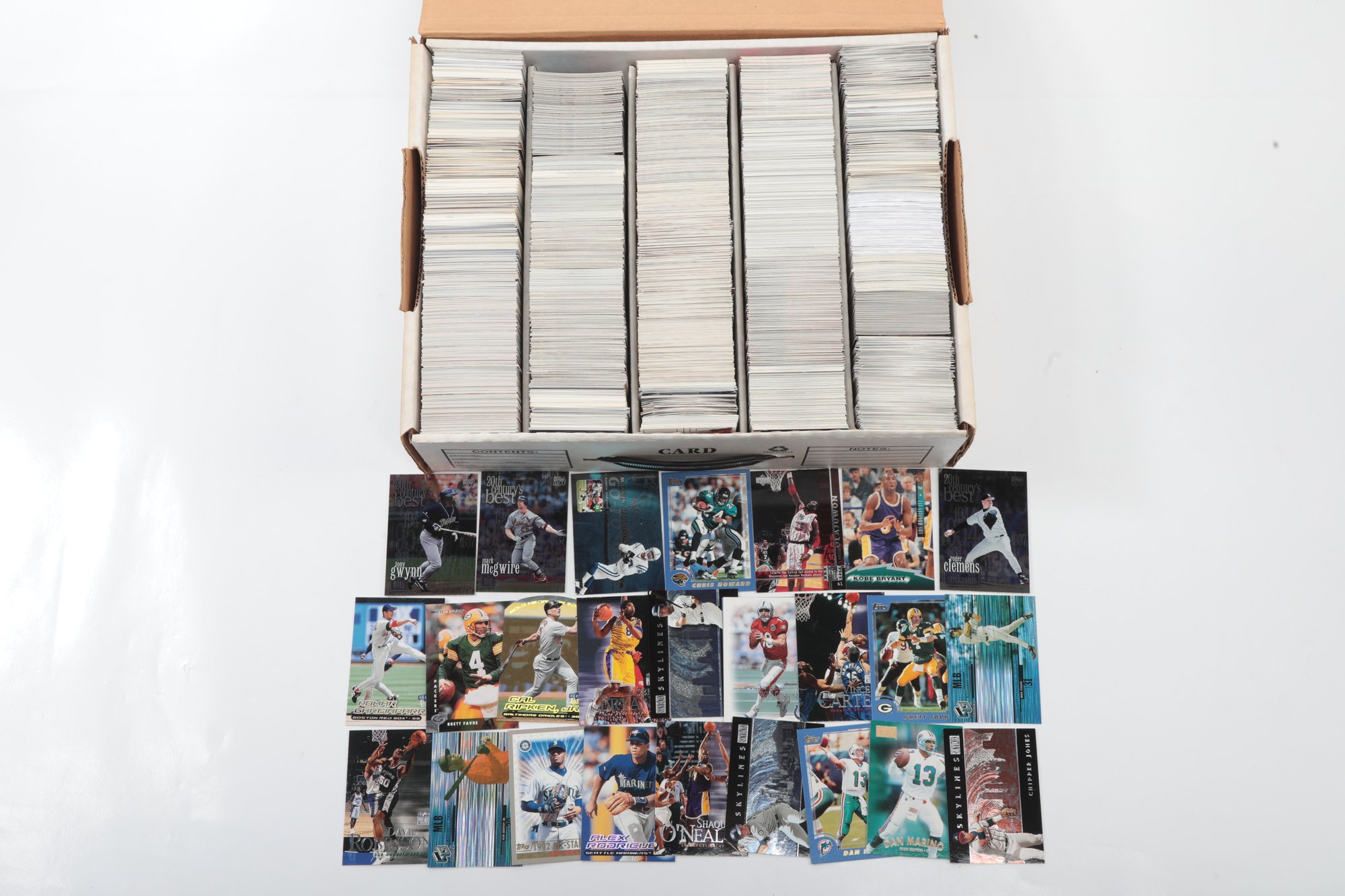 4000 Card Lot Mixed Sport Kobe Bryant Derek Jeter Ken Griffey Jr Brett ...