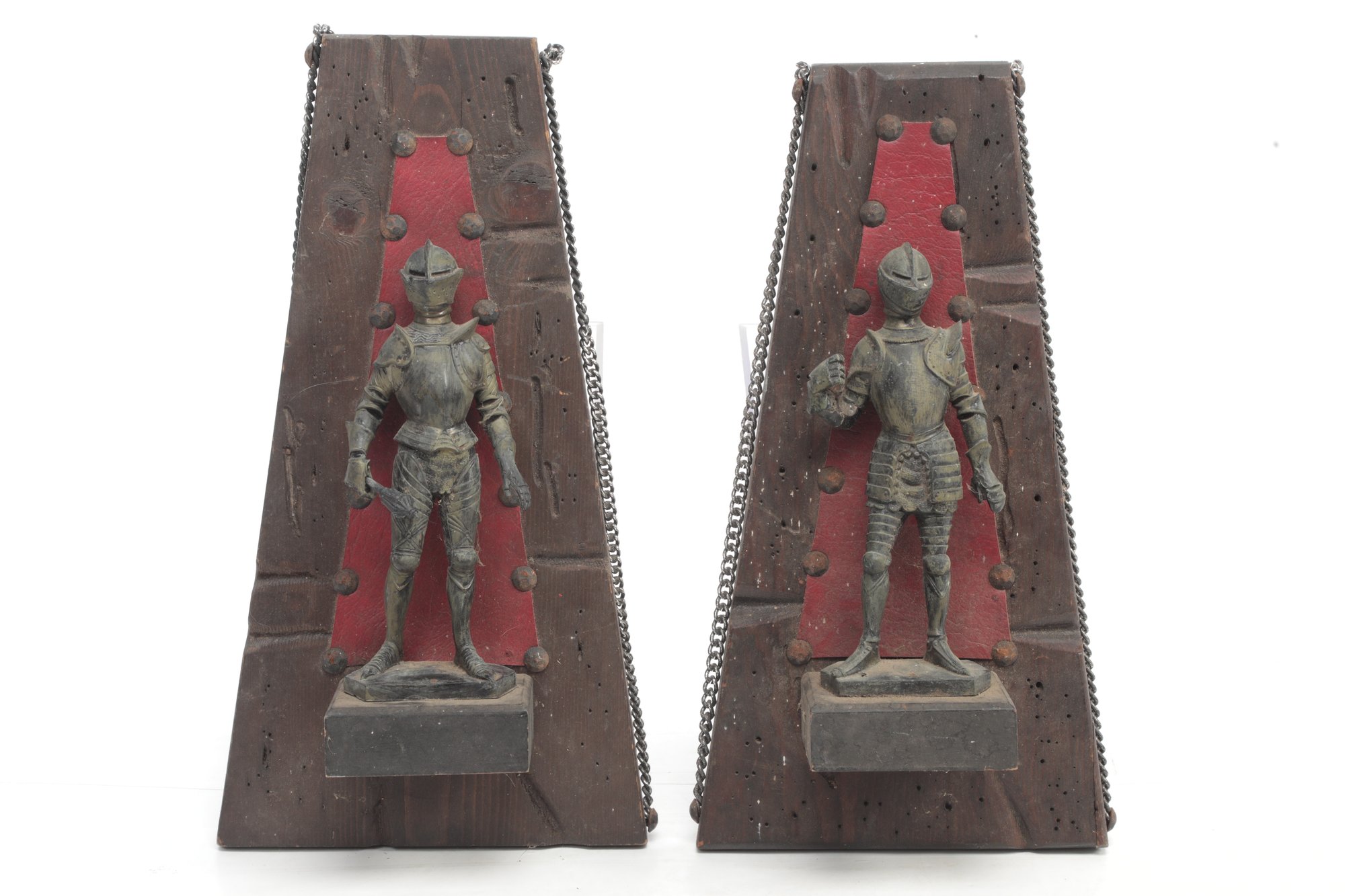 Vintage Knight In Armor Wall Hanging Decor #204370 | Auctionninja.com
