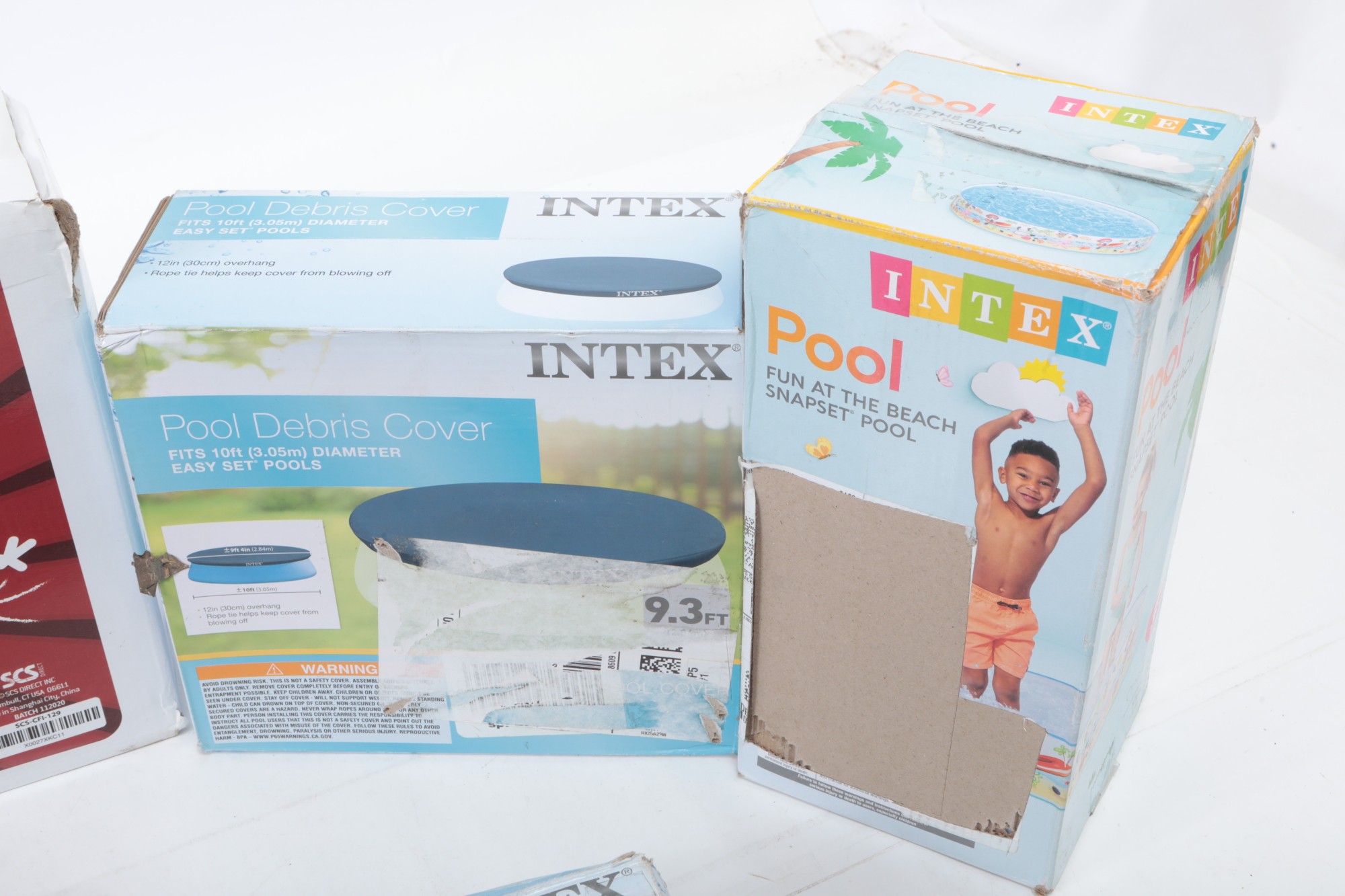 Assorted Lot Of Intex Pool Covers, Pool Inflatables, Games, Etc ...