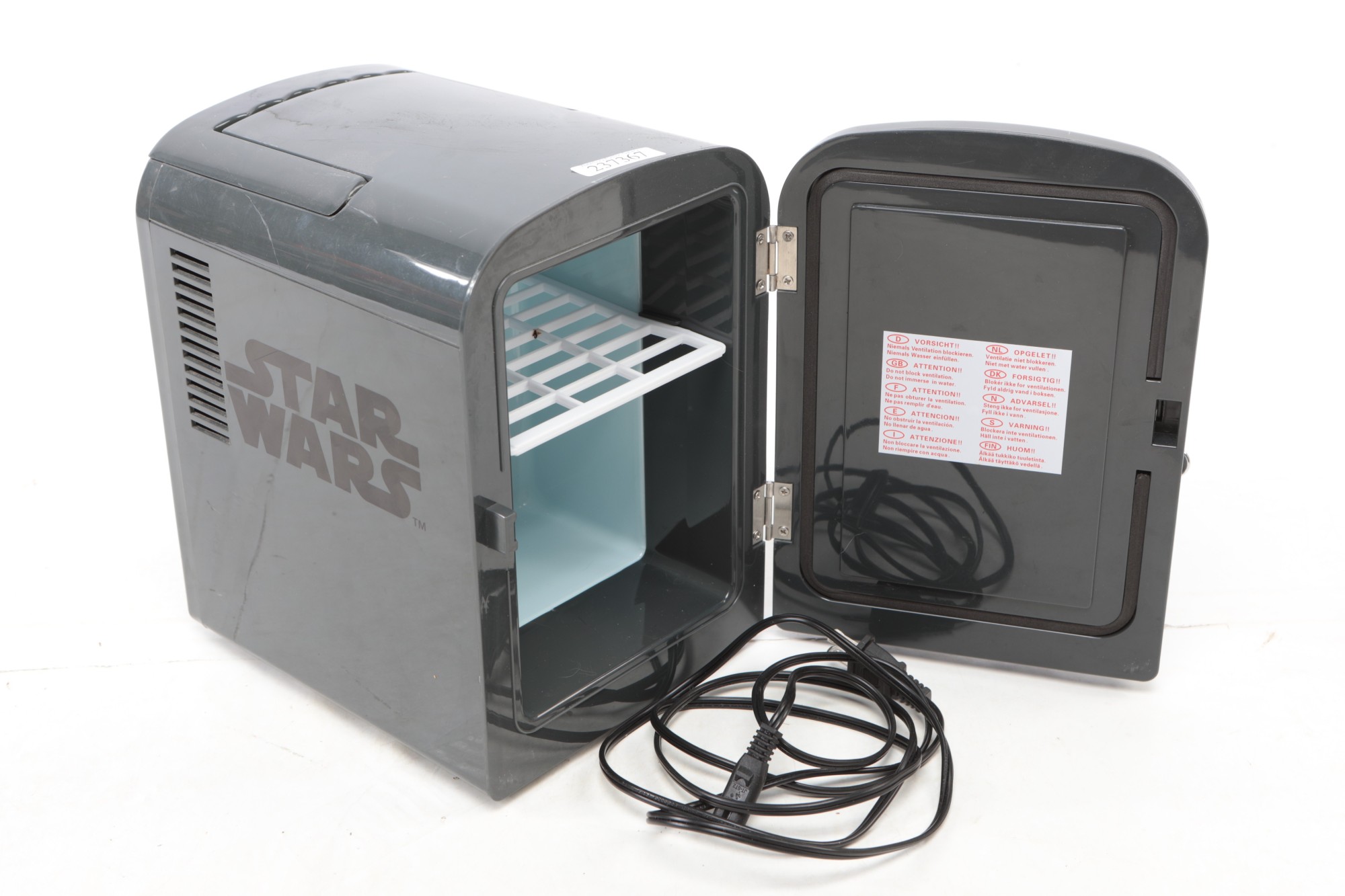 Star Wars Han Solo Robe Factory Mini Fridge #237367 | Auctionninja.com