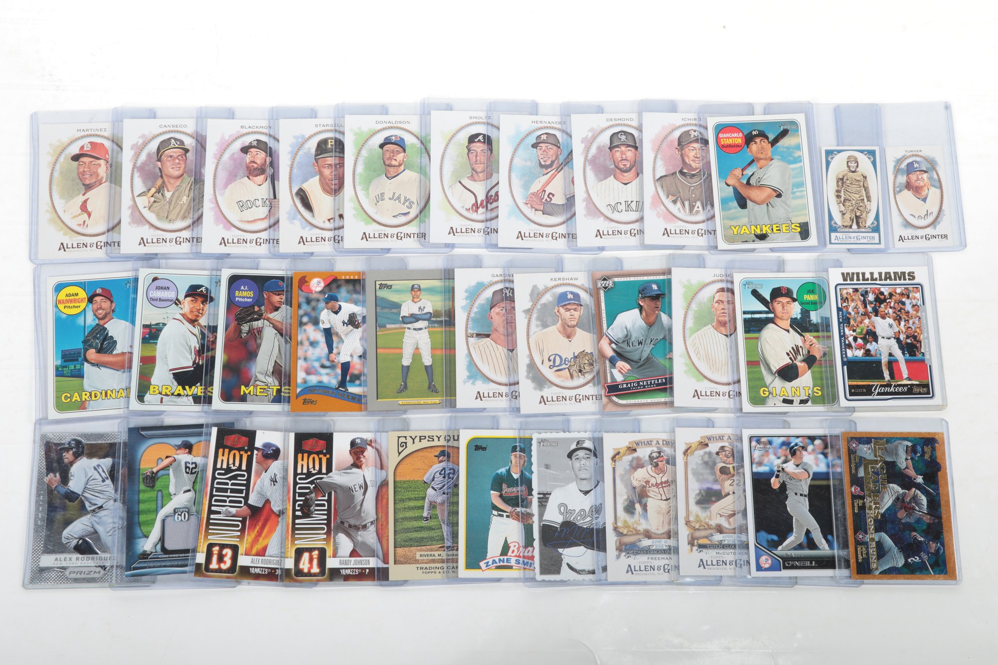 Lot Of Modern Baseball Cards #201092 | Auctionninja.com