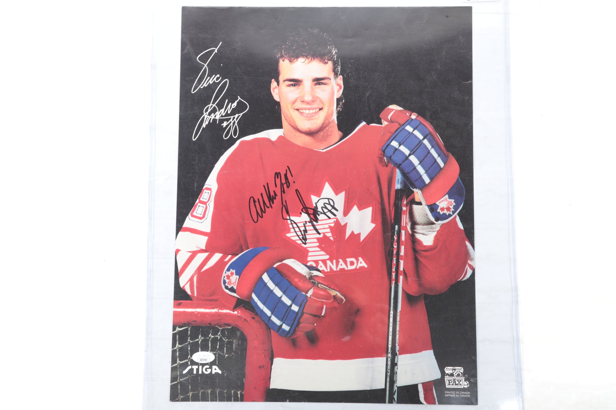 Eric Lindros Signed Poster JSA AQ70393 Auto 13.5x18" #205083 ...