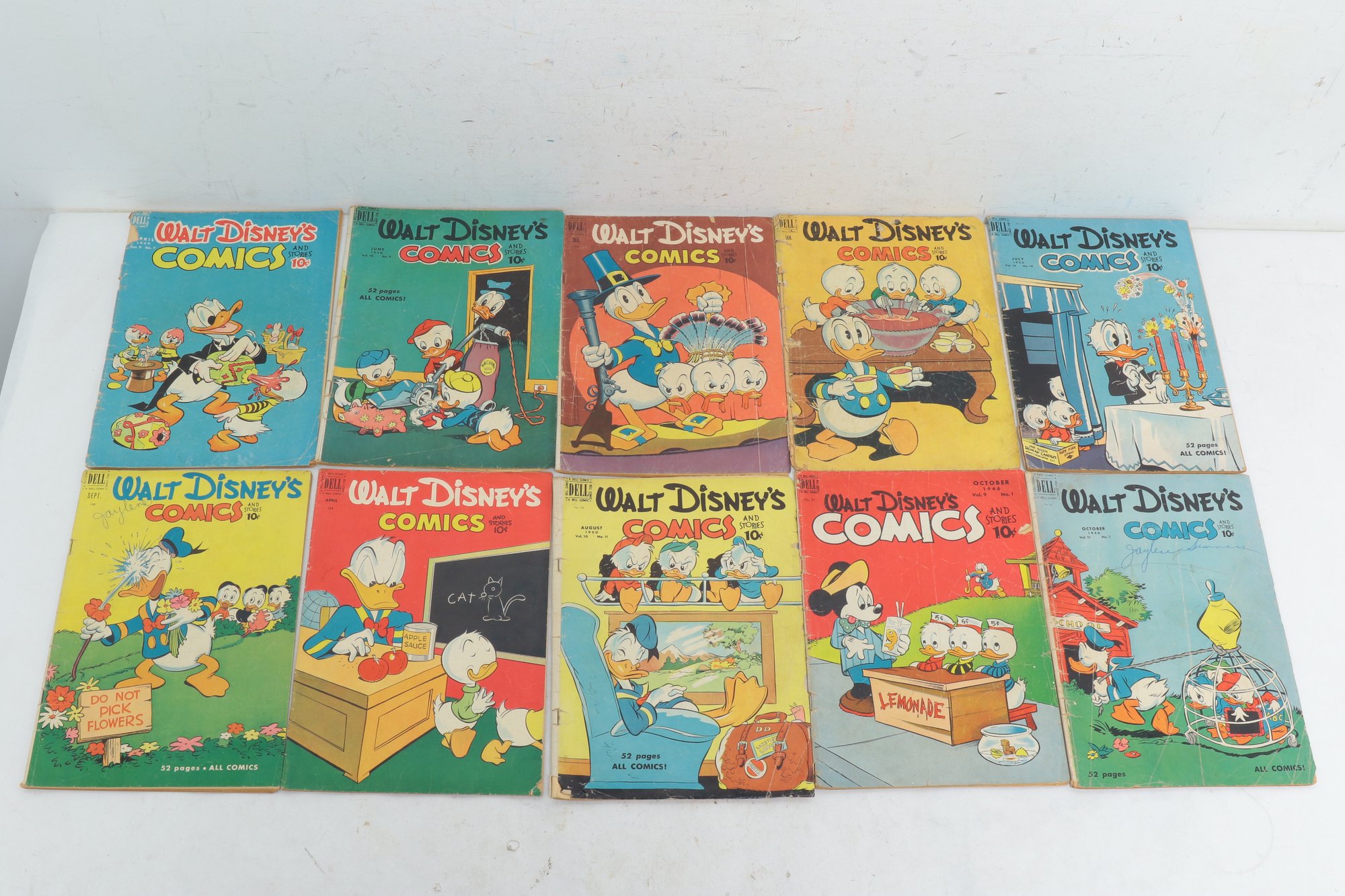10 Vintage DELL 10 Cent Walt Disney Comic Books #198518 | Auctionninja.com