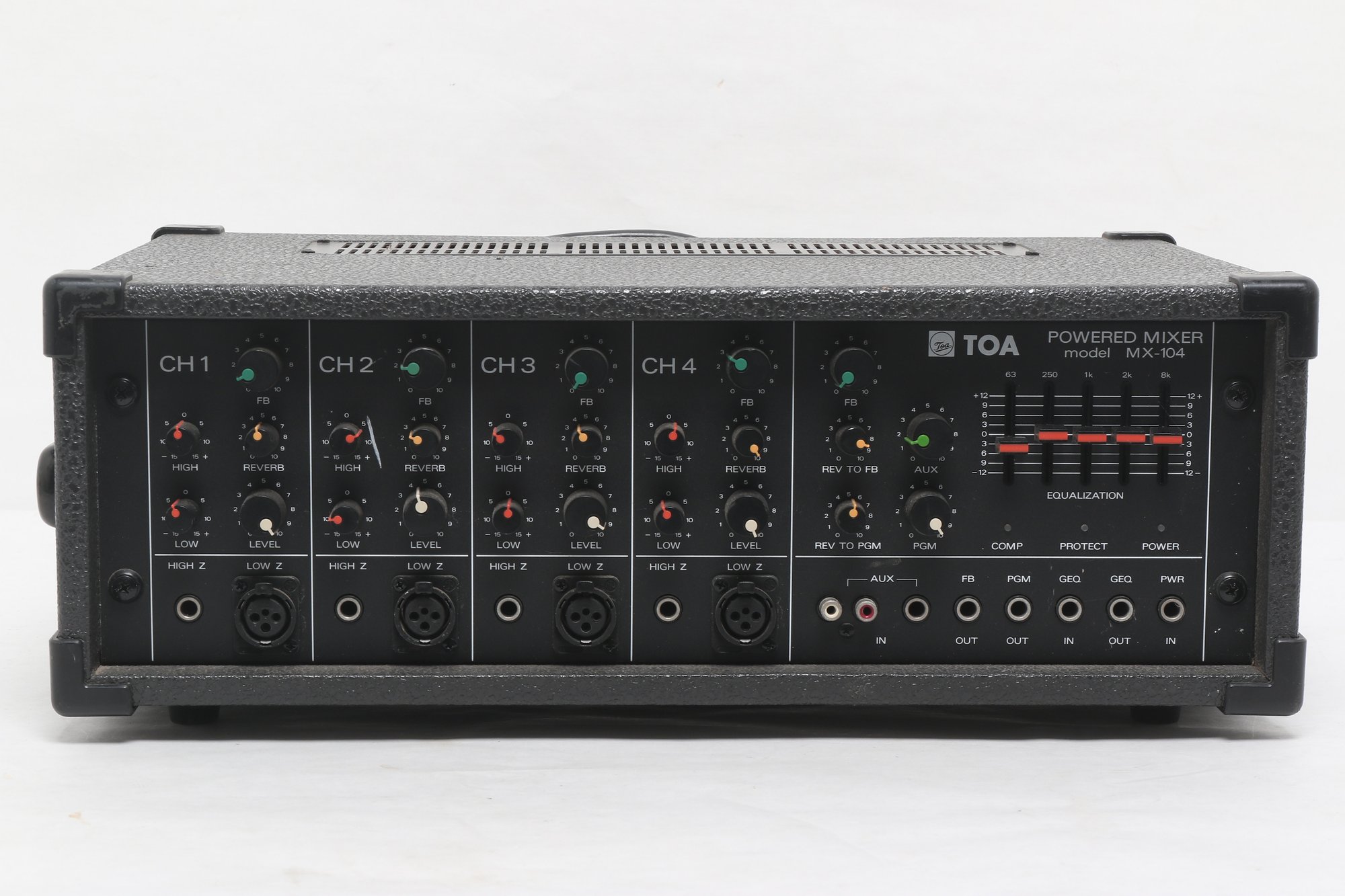 TOA Powered Mixer Model MX-104 #215375 | Auctionninja.com