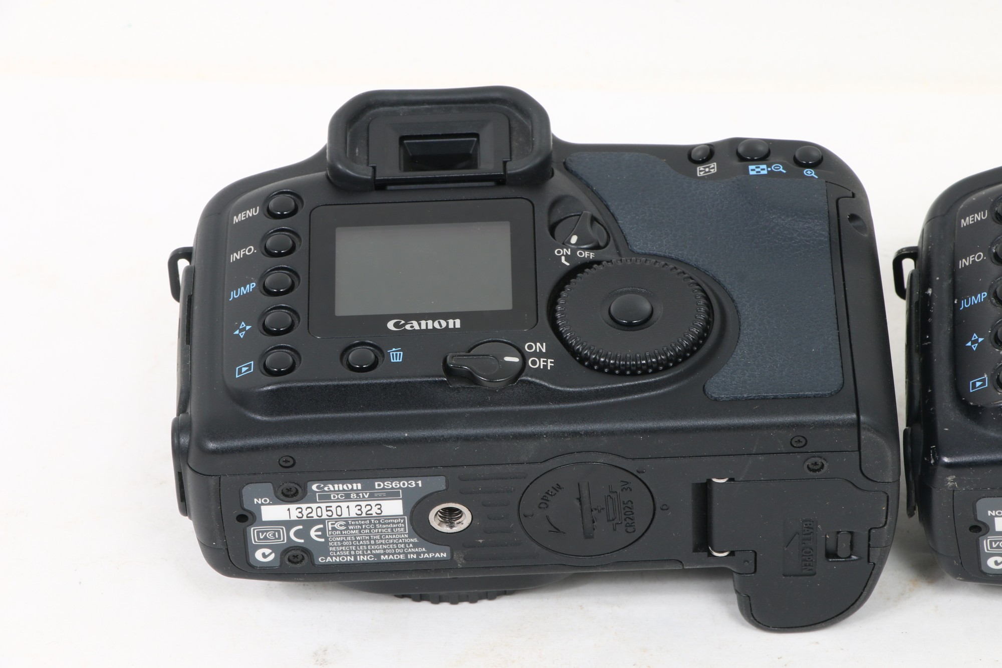 Pair Of CANON EOS 10D Digital SLR Cameras #227105 | Auctionninja.com