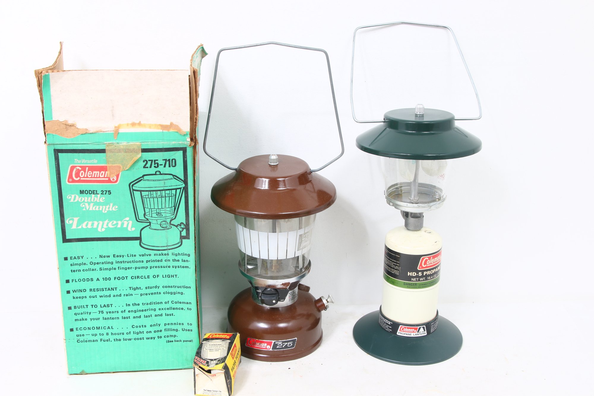 Pair Of Vintage COLEMAN Outdoor Lanterns Propane & Kerosene Model HD-5 ...