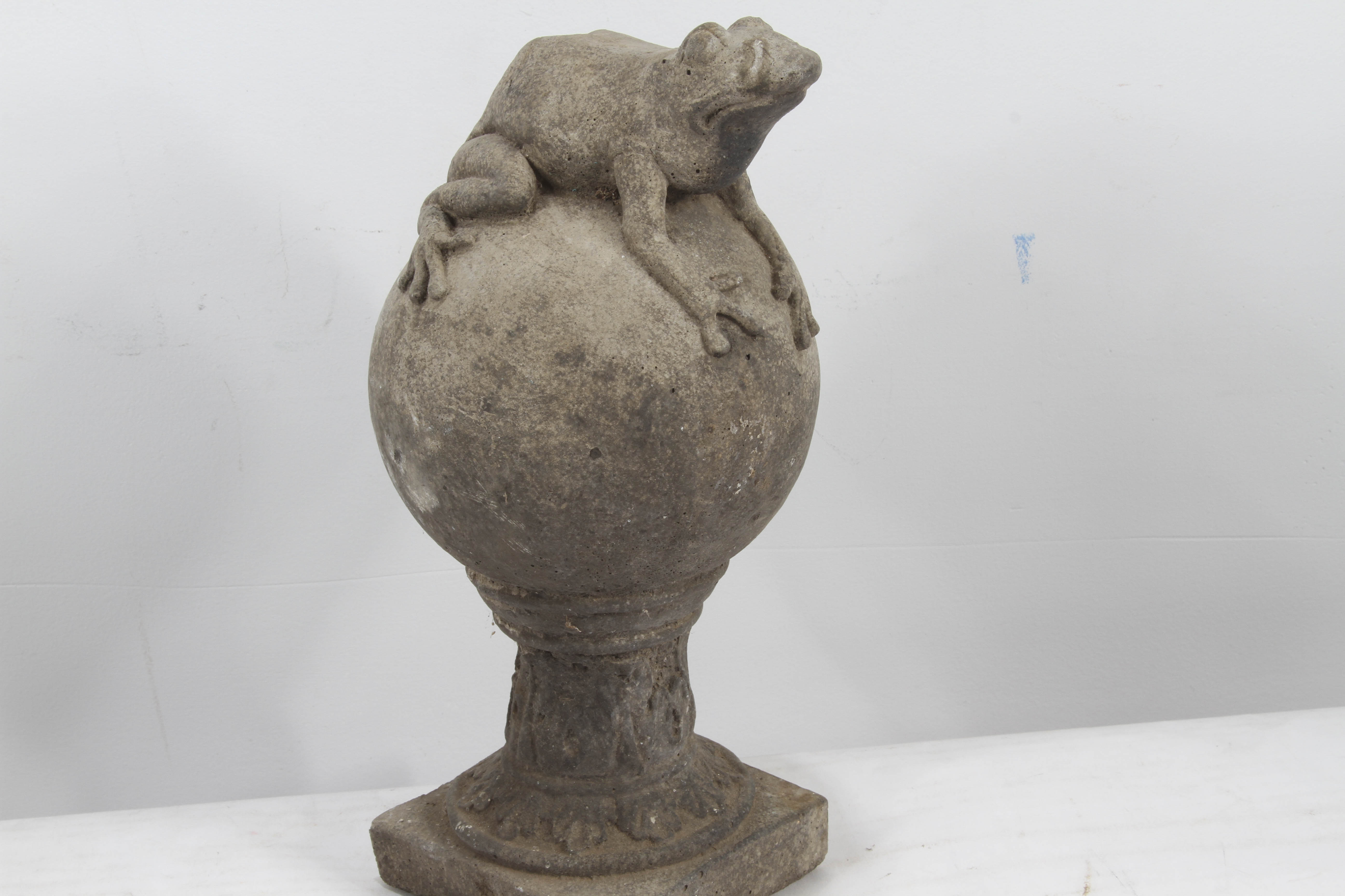 Concrete Garden FROG ON BALL Figure #26885 | Auctionninja.com