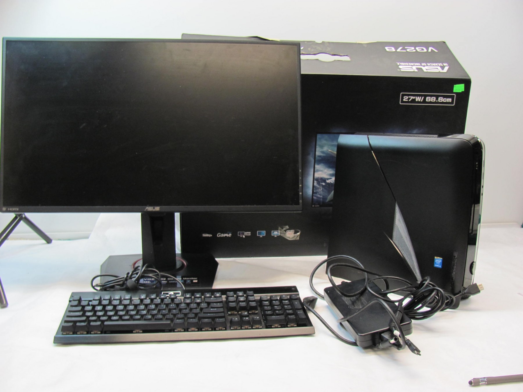 Alienware Gaming Computer Set Up #118548 | Auctionninja.com