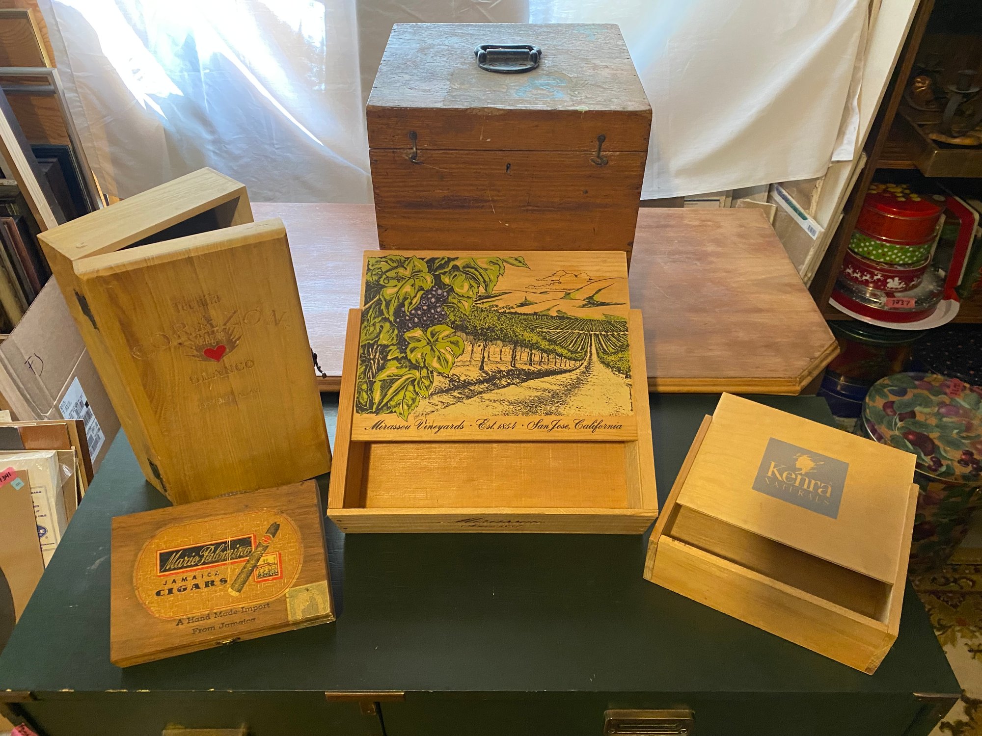 Wood Box Collection #7352 | Auctionninja.com
