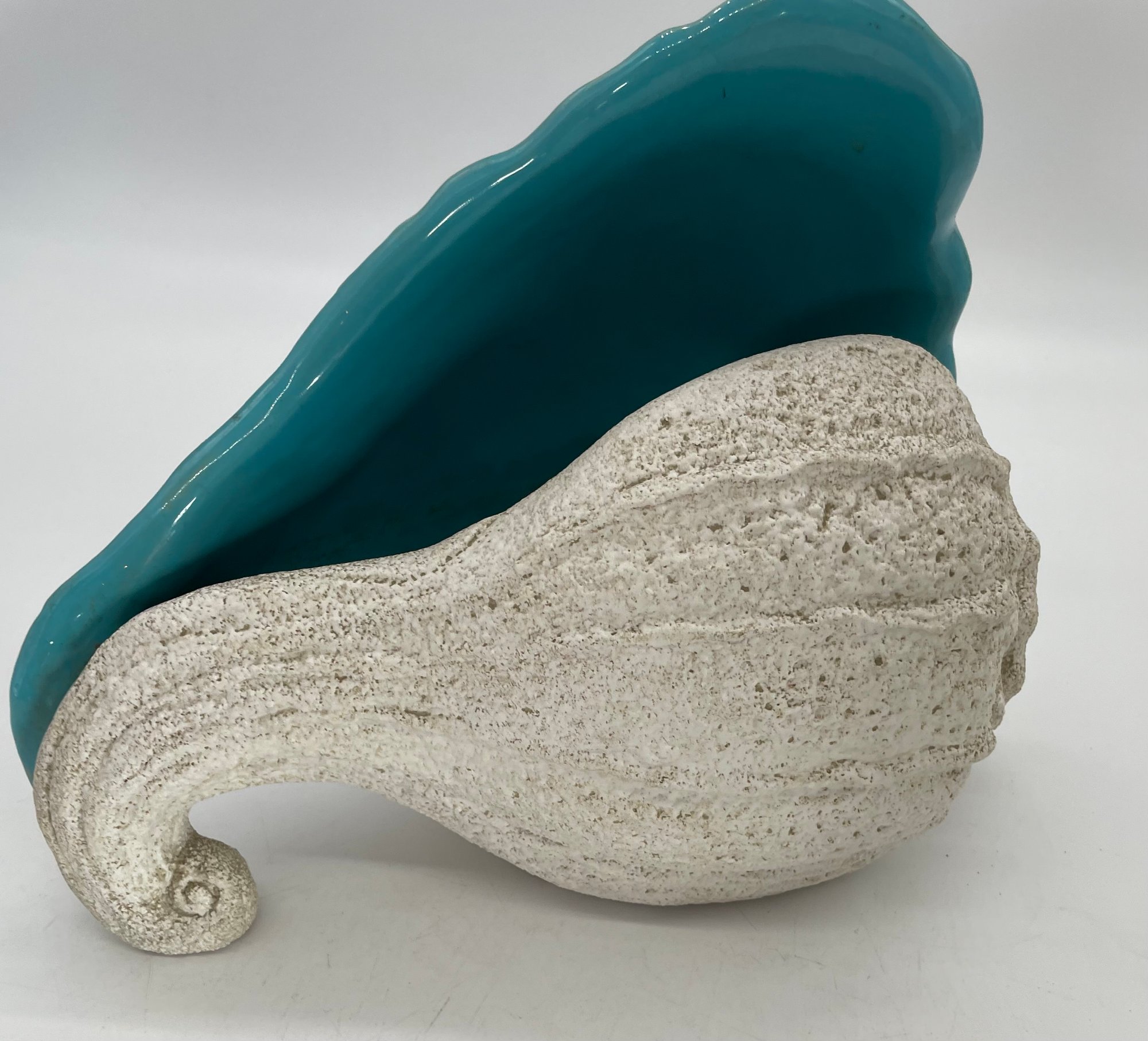 Conch Shell Decoration #8992 | Auctionninja.com