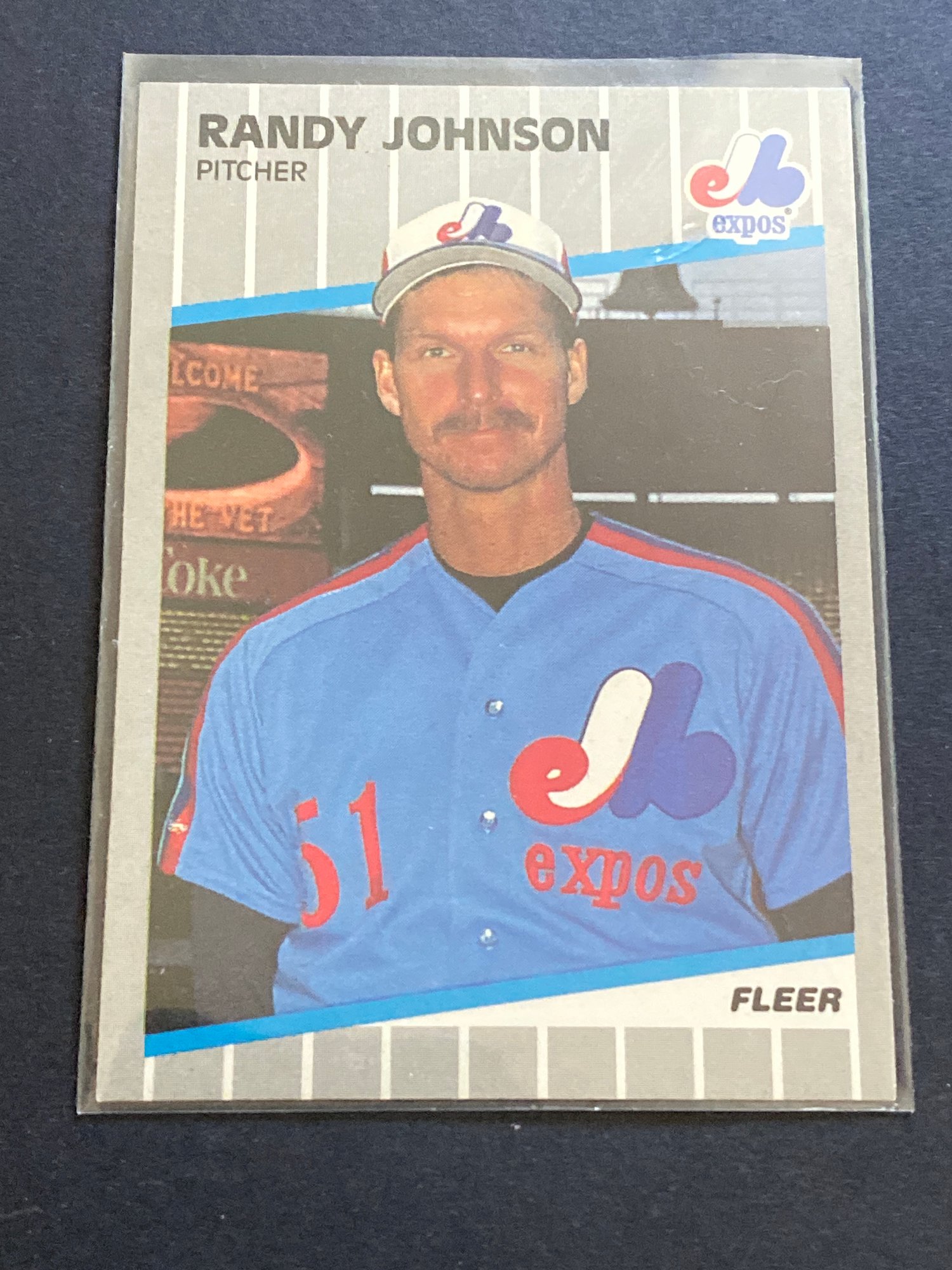 1989 Fleer Randy Johnson Rookie Card #19256 | Auctionninja.com